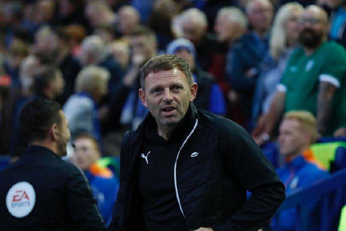 Graeme Jones offers surprise solution to issue with his Luton squad