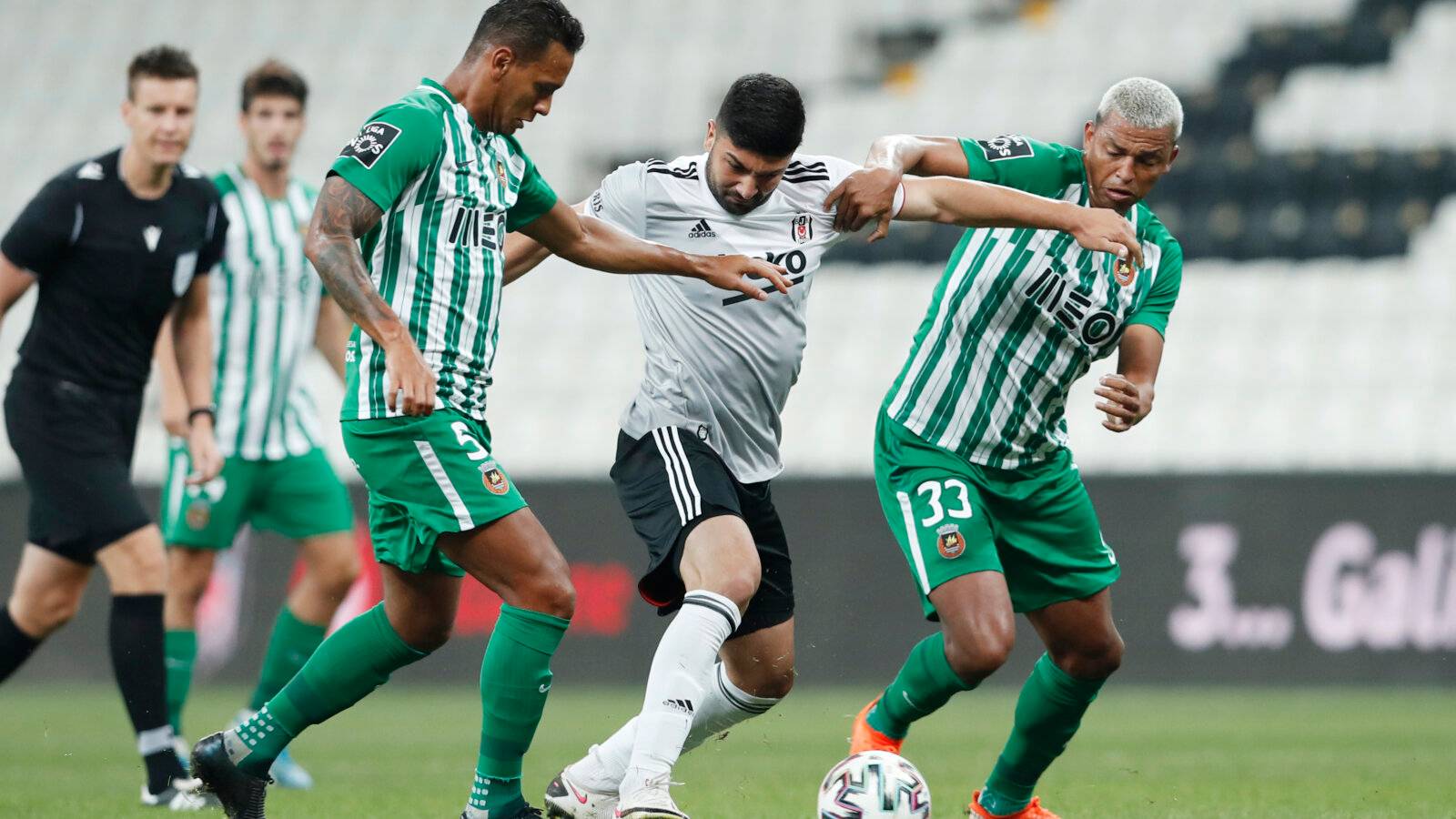 Nottingham Forest make loan offer for 22-year-old forward