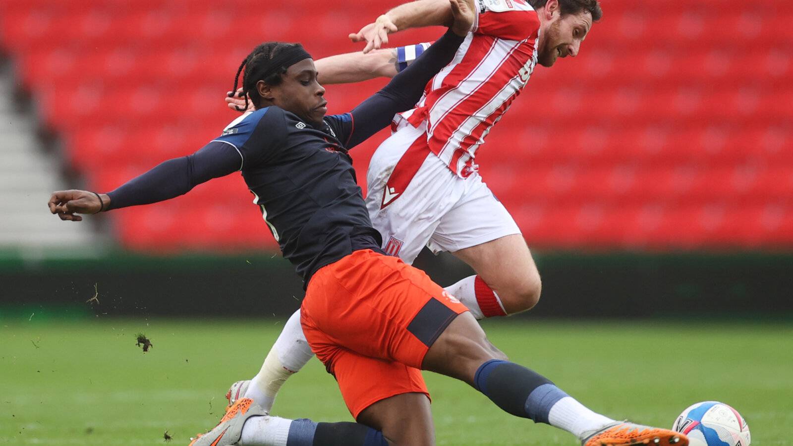 Neil Warnock makes Middlesbrough transfer admission regarding Luton ...