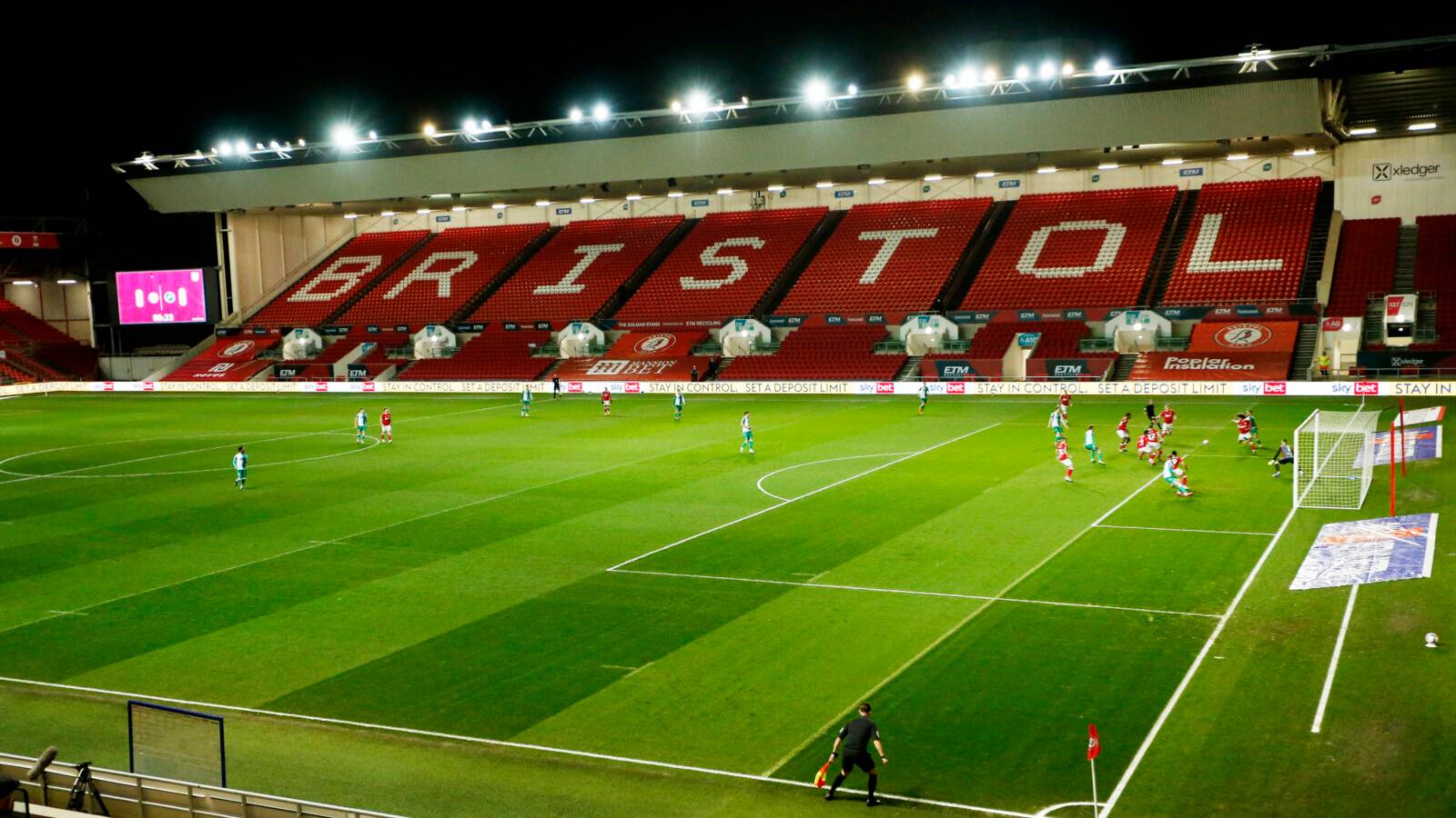 Robbie Cundy update emerges ahead of Bristol City's clash with Reading