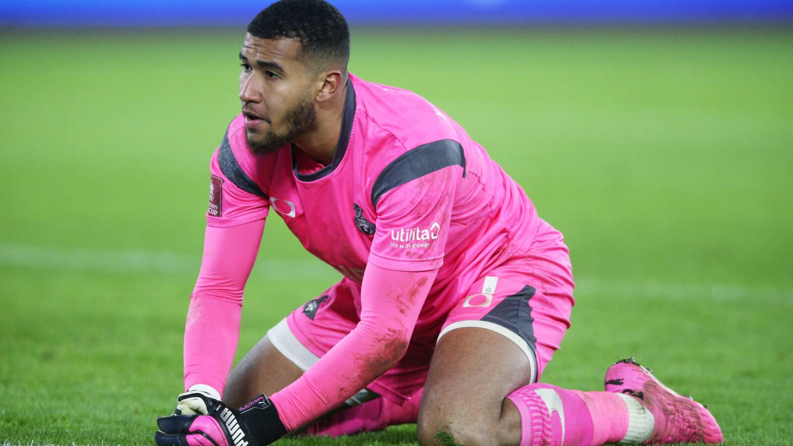 Sources: Stevenage consider transfer swoops for Brentford duo