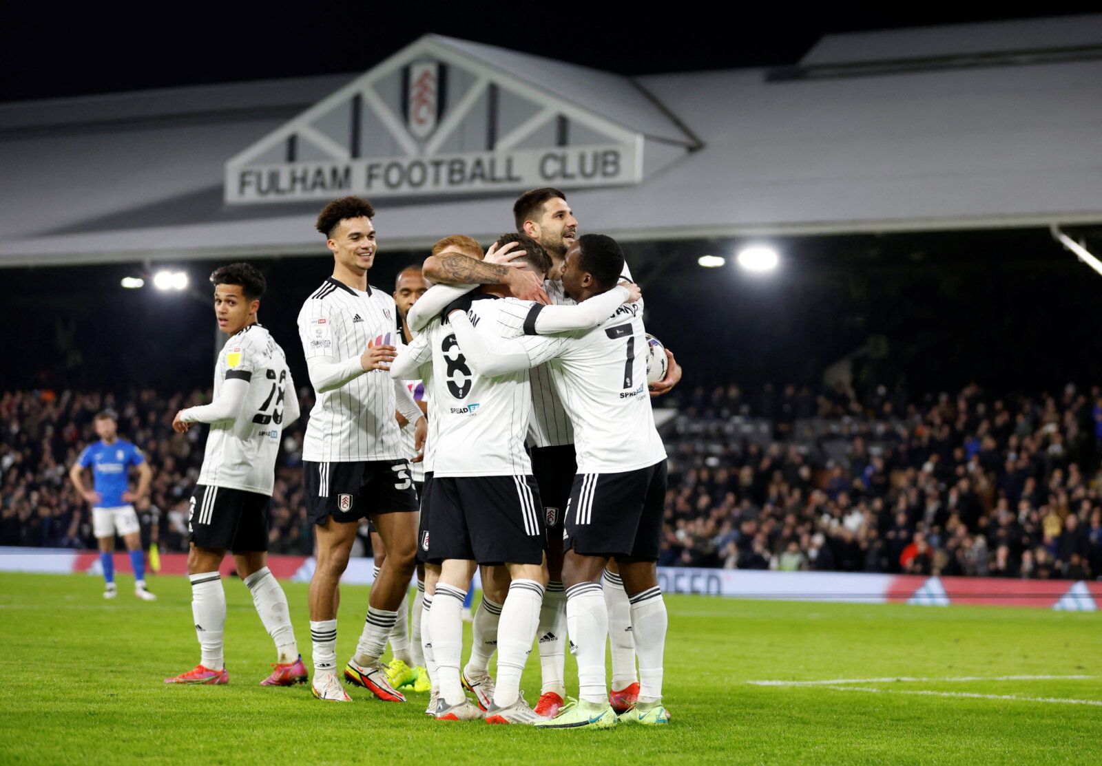 2 Fulham players who didn't leave in January but could do in the summer