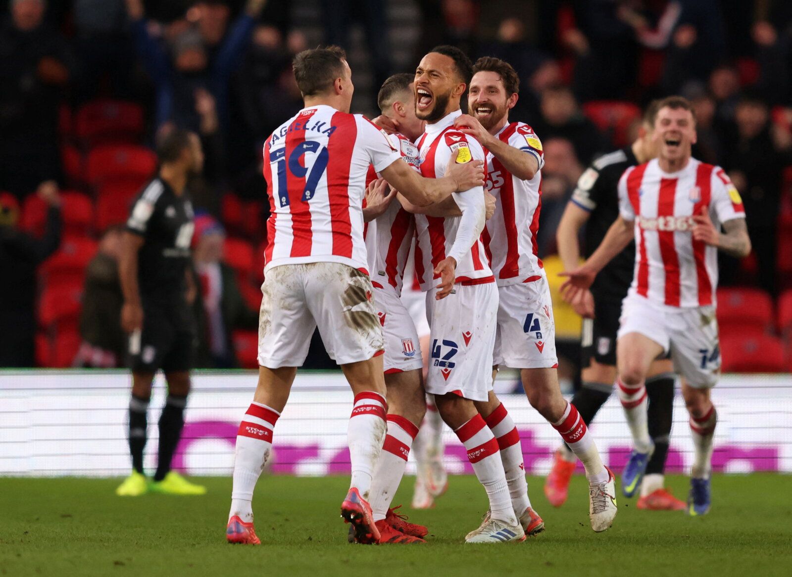 Stoke City v Birmingham City: Latest team news, Is there a live stream ...