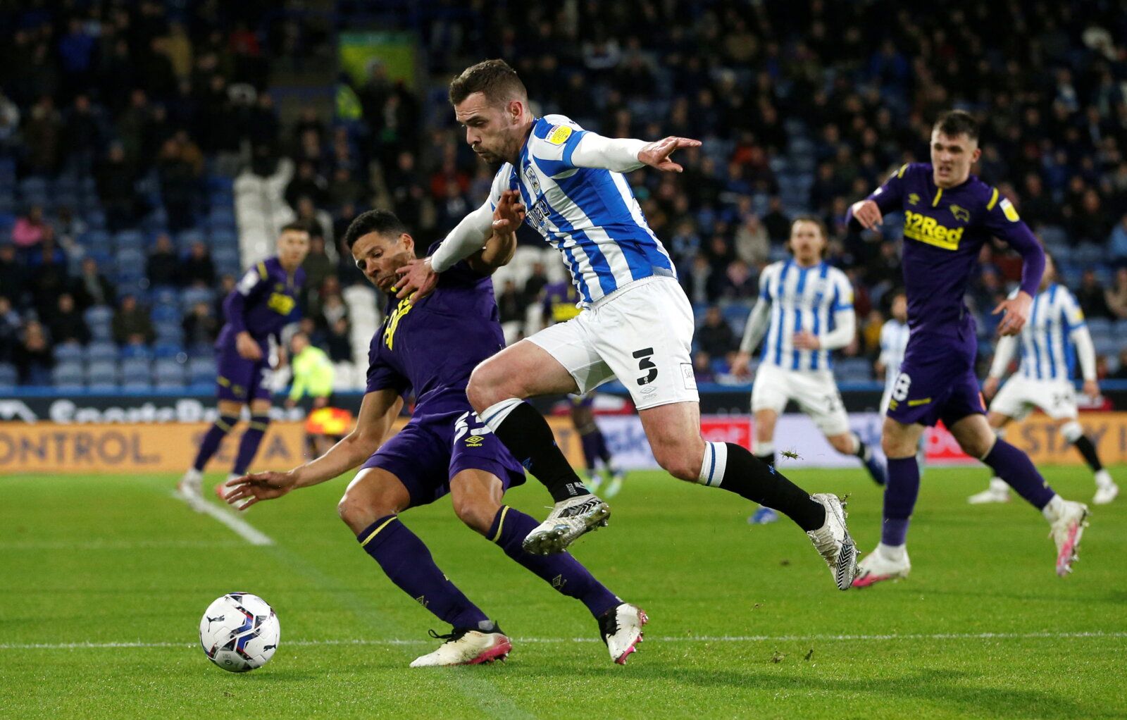 2 Huddersfield Town players who didn't leave in January but could do in ...