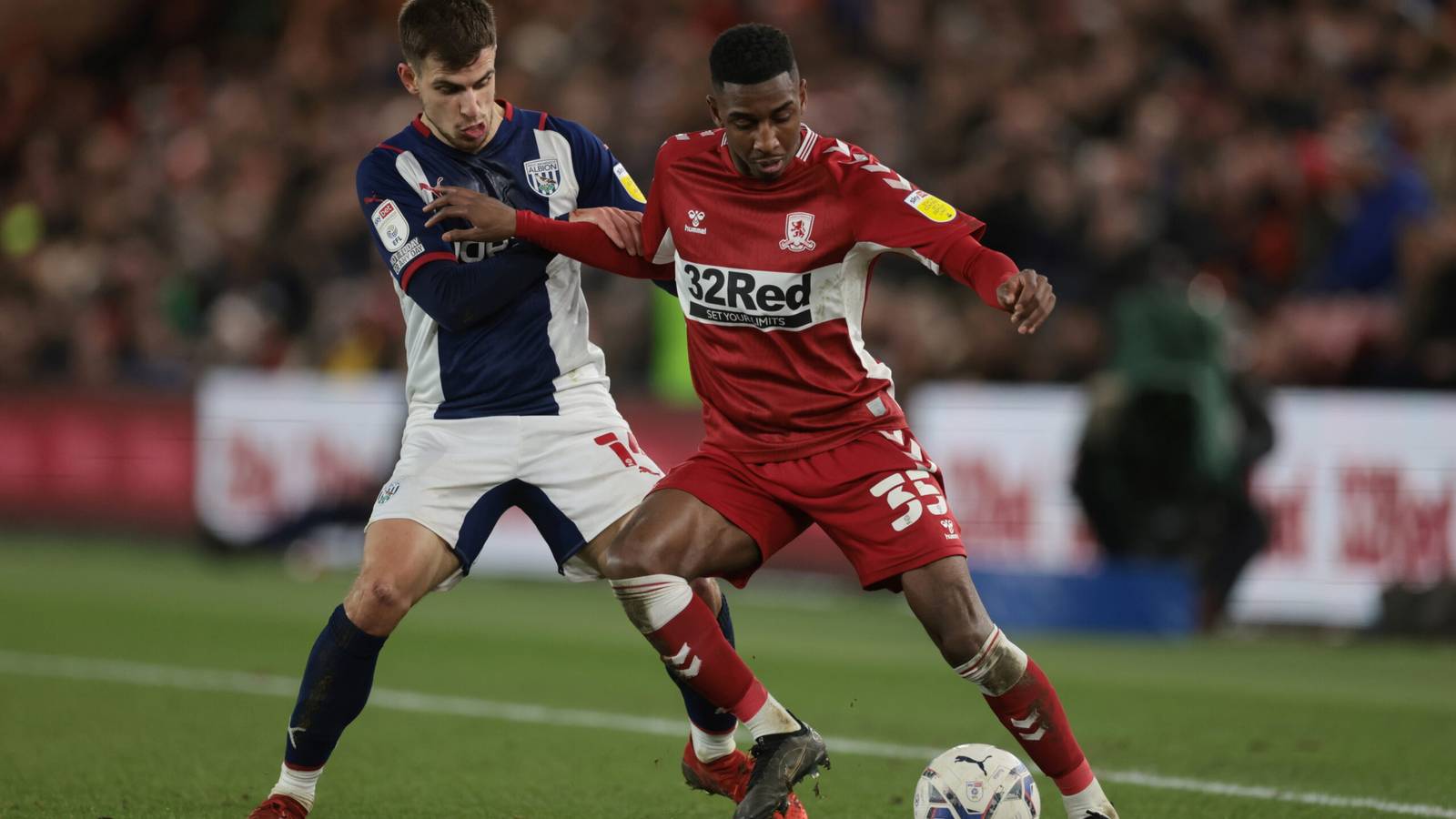 "A fantastic wing-back" - Middlesbrough fan pundit identifies the club ...