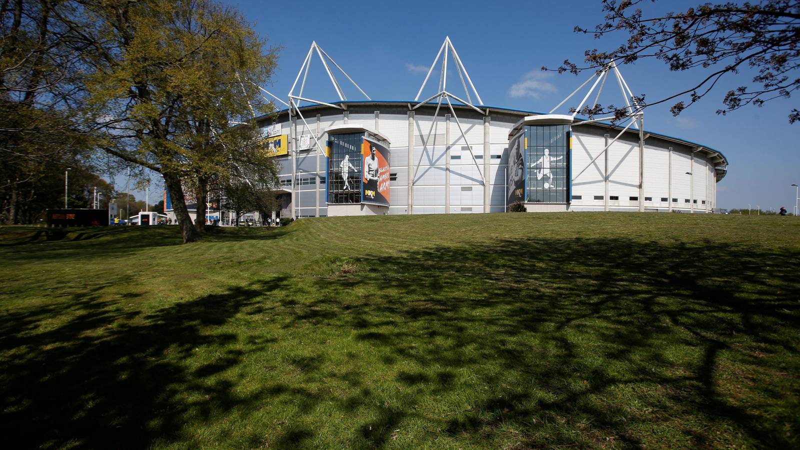 Hull City player explains Chelsea switch