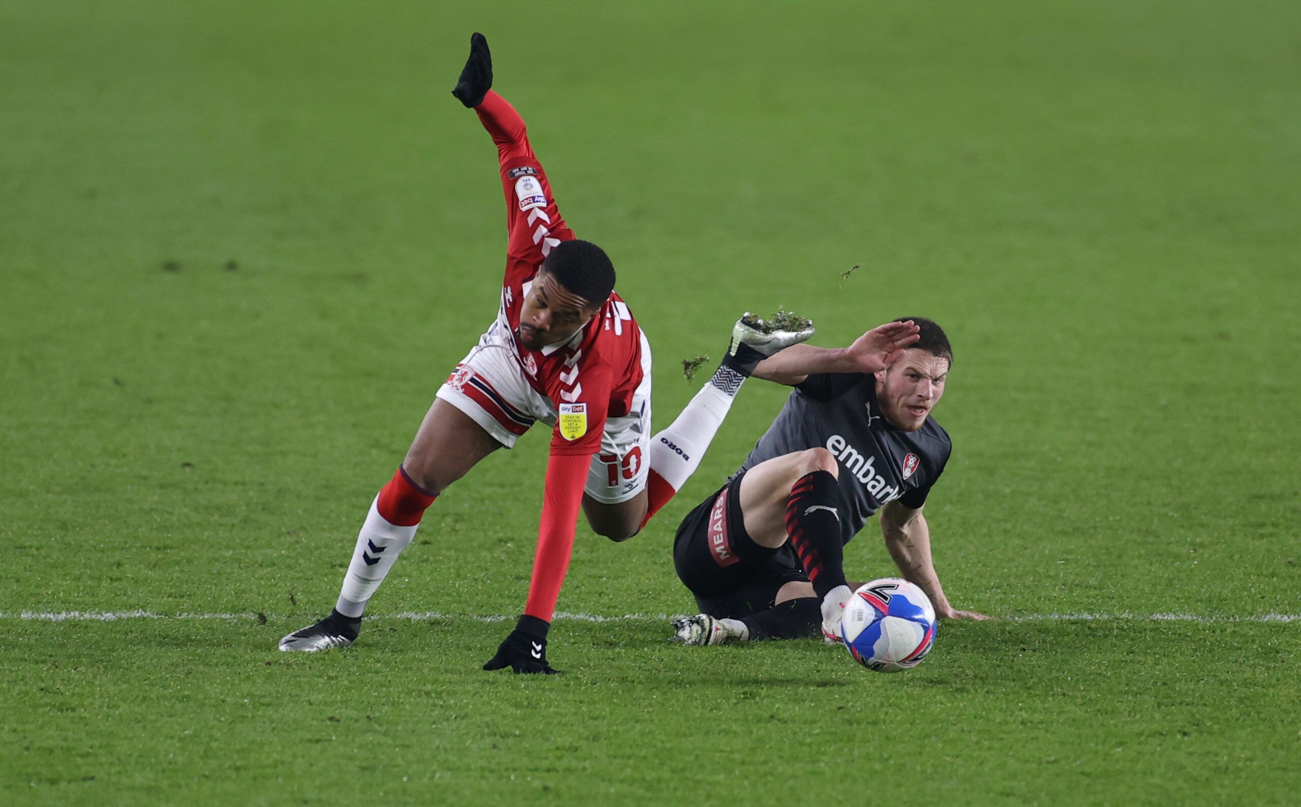 Chuba Akpom issues Middlesbrough stance amid Crystal Palace and Everton ...