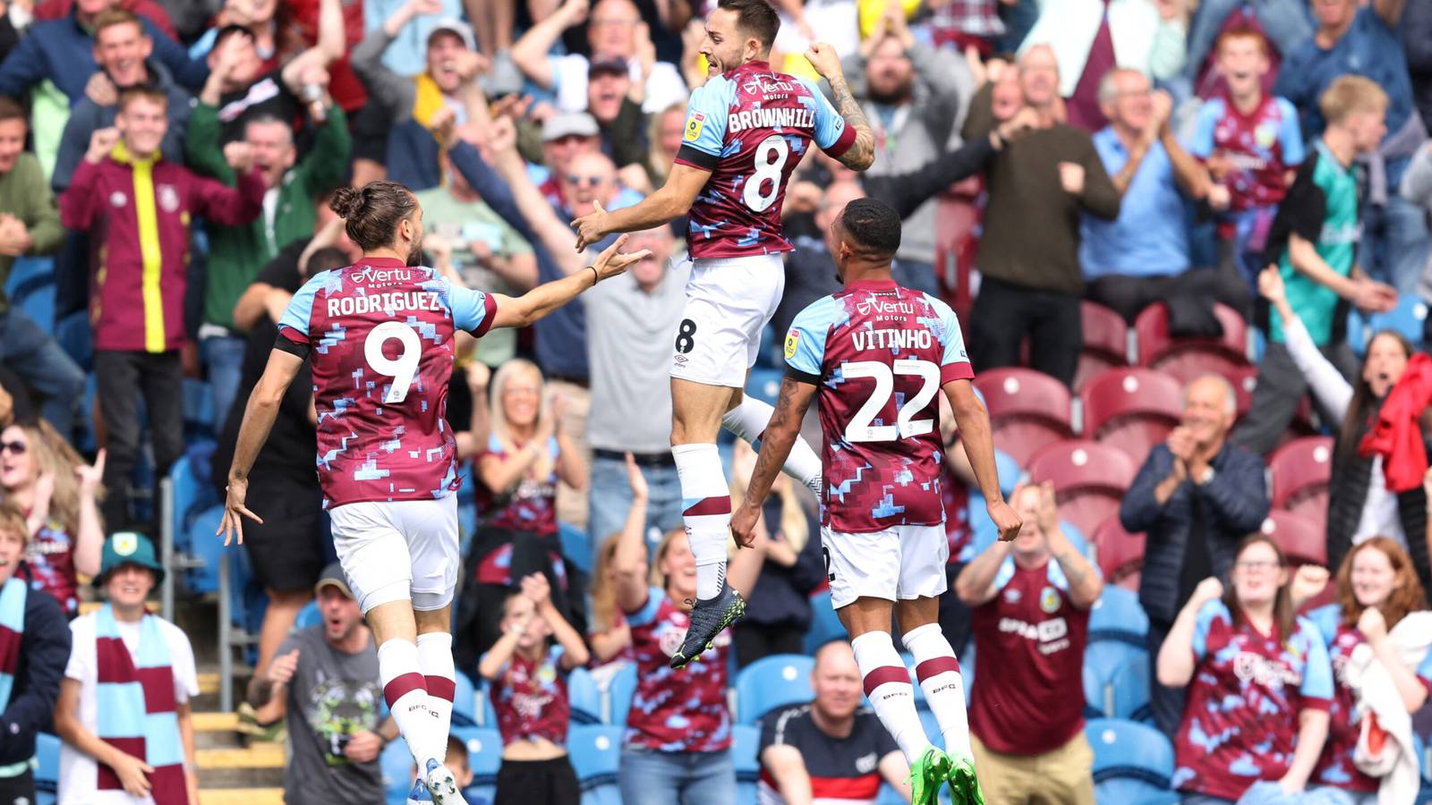 "A Premier League move may be tempting" - Southampton eyeing up key ...