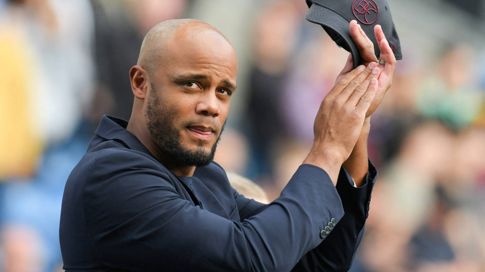 Vincent Kompany reveals Burnley's current stance on January incomings