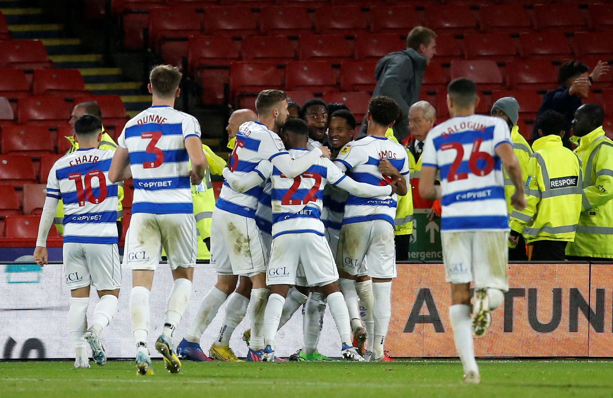 Charlie Austin questions QPR selection in Luton Town defeat