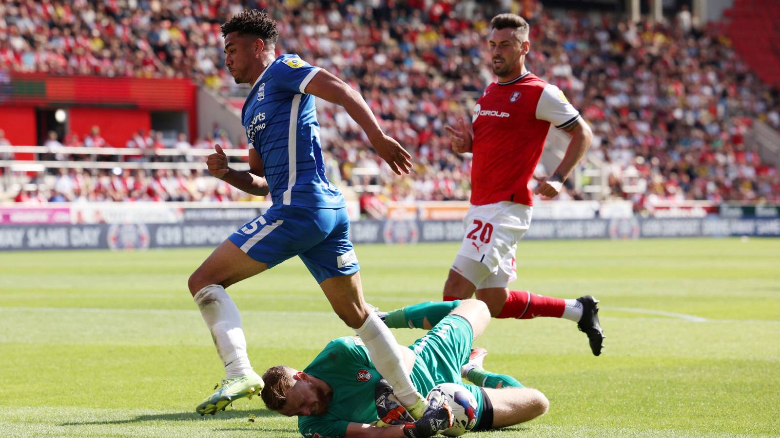 "I don’t think the transfer will happen" - Birmingham City fan pundit ...