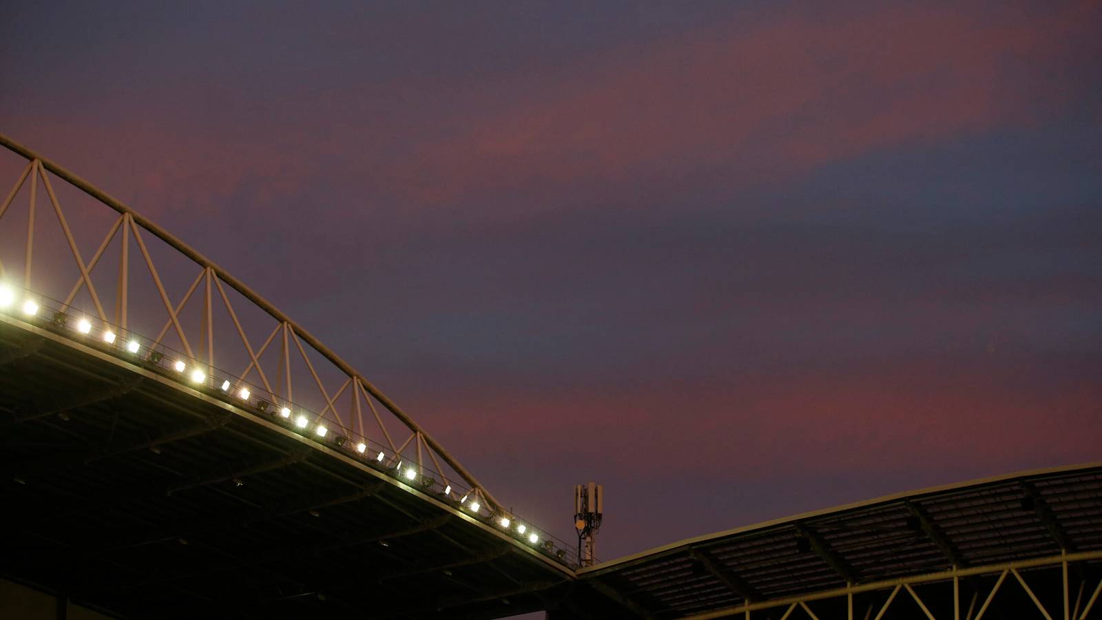 Key Wigan figure sends message to supporters amid off-field concerns