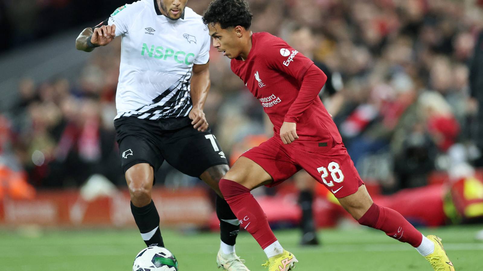 Nathaniel Mendez-Laing shares message after netting winner for Derby ...