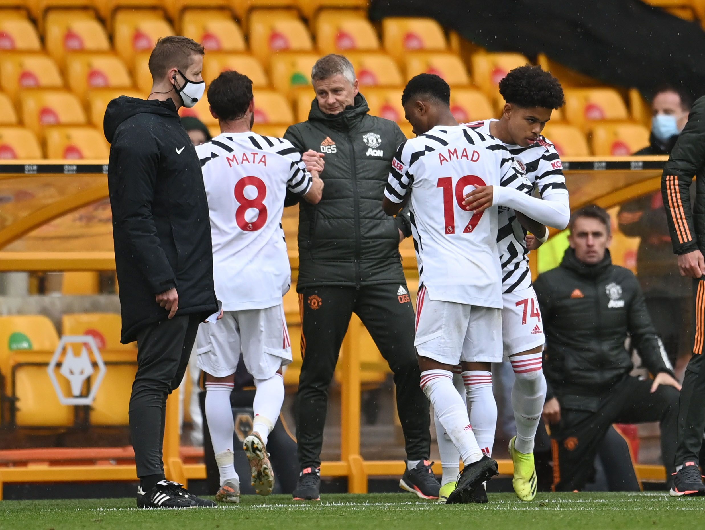 Man United player features: 2 realistic signings Bristol City should ...