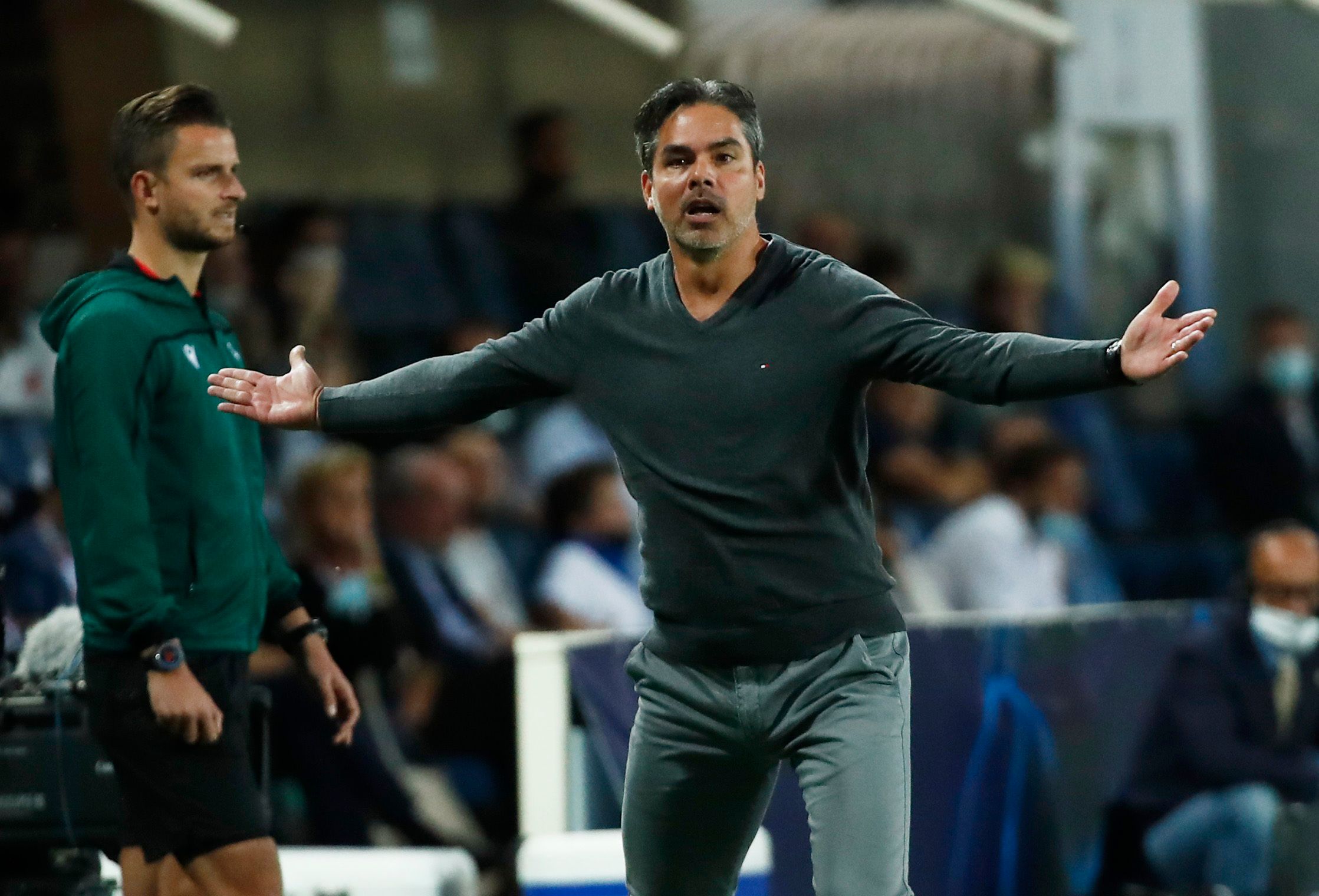 What is the latest news on Norwich City's manager hunt amid David ...