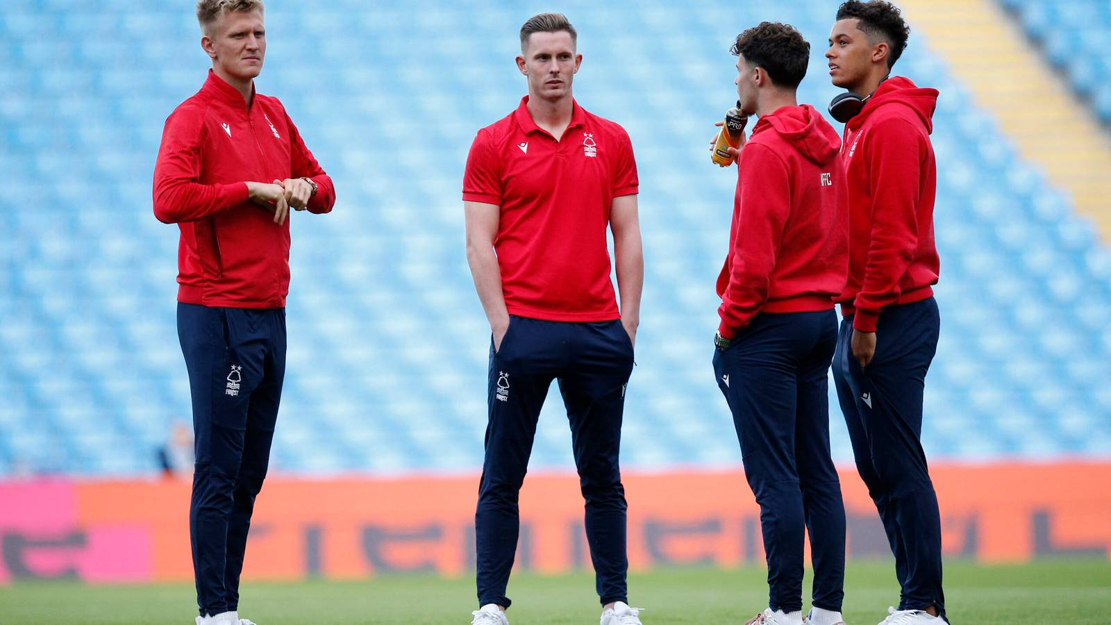 "Could be a good Ellis Simms replacement" – Fan pundit reacts to ...