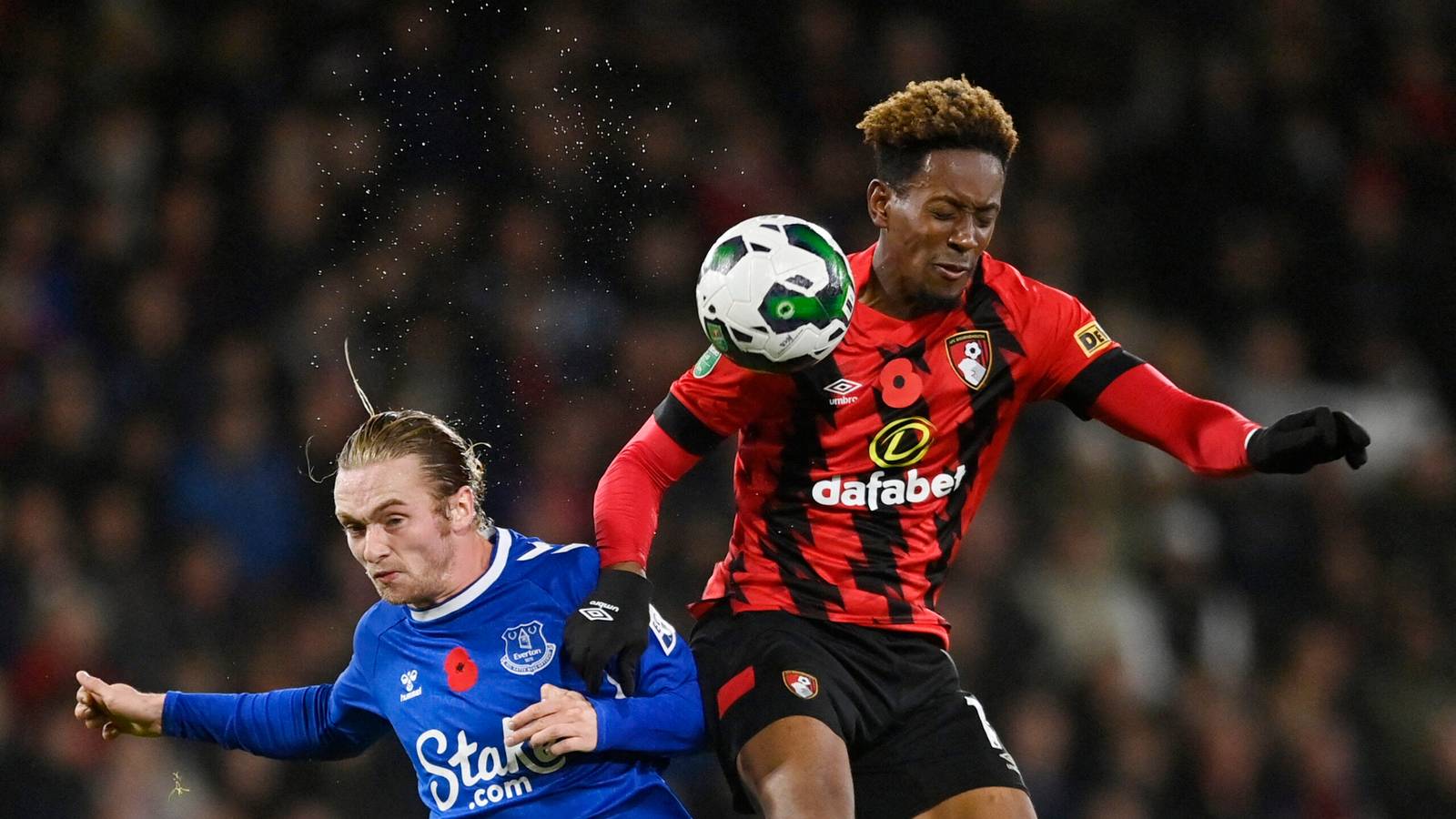 Jamal Lowe issues key challenge to his QPR teammates amid current struggles