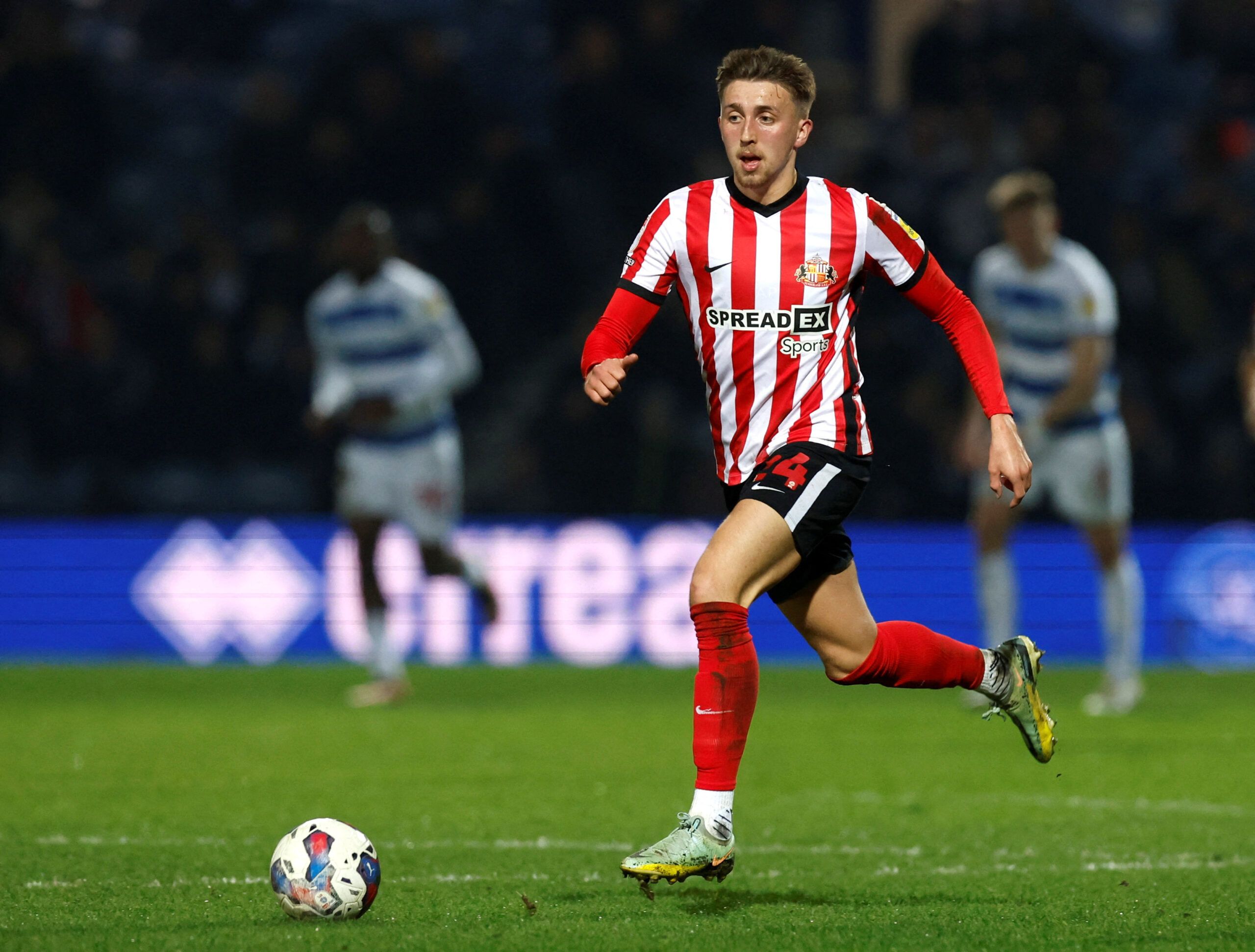 Dan Neil identifies key area that Sunderland need to work on ahead of ...