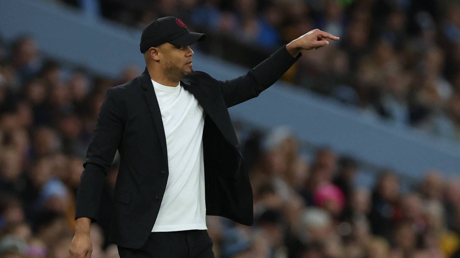 Pundit makes Burnley comparison to Wolves