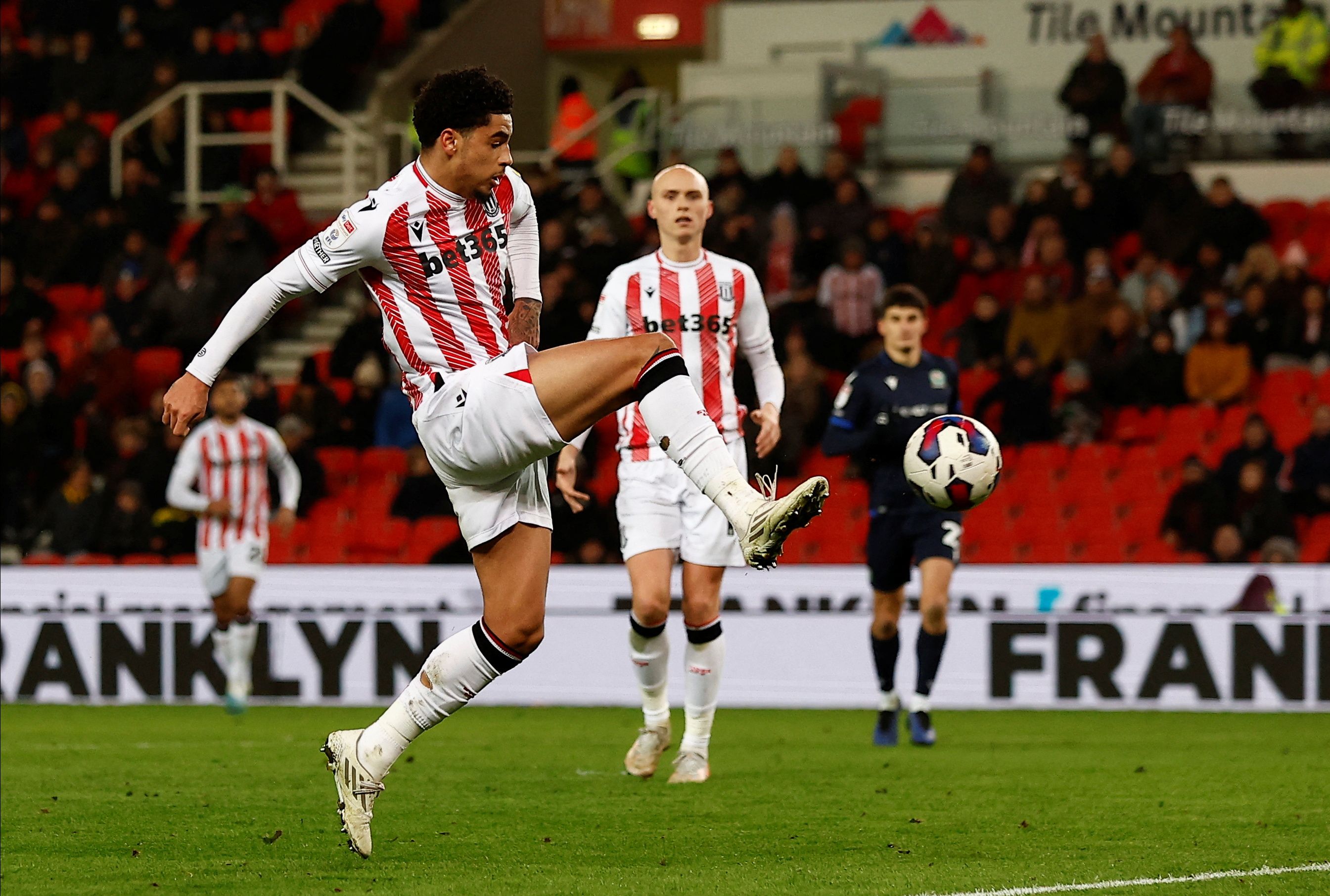 Success of Wolves man can give Stoke City a major summer transfer ...