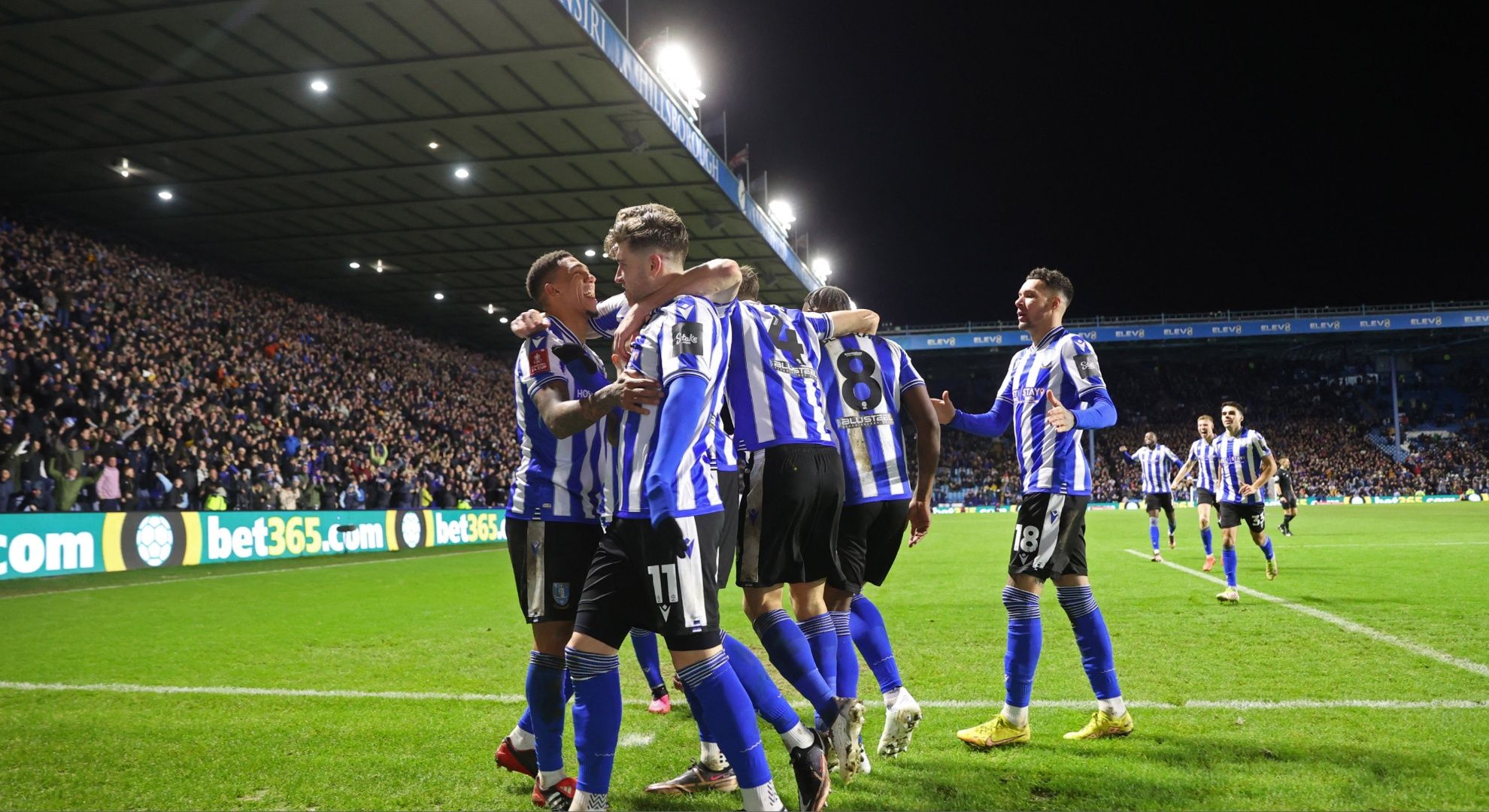 Sheffield Wednesday fans are debating Darren Moore plan v Derby County