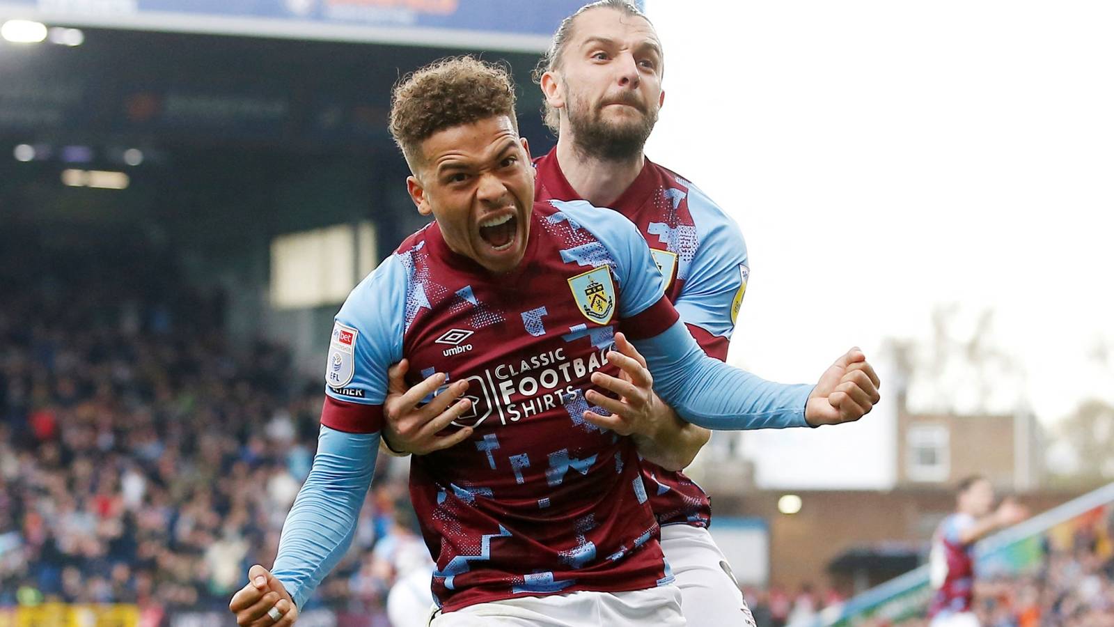 Birmingham City eye Burnley's Manuel Benson & Becir Omeragic