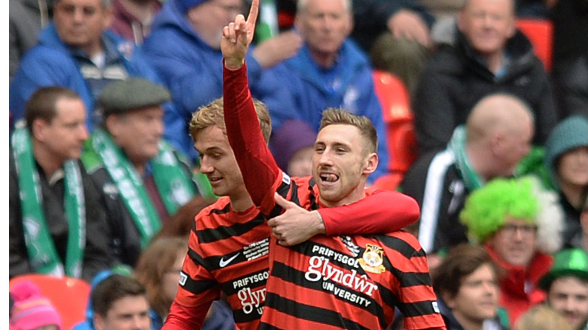 Wrexham reunion for centre-forward could help revitalise his career