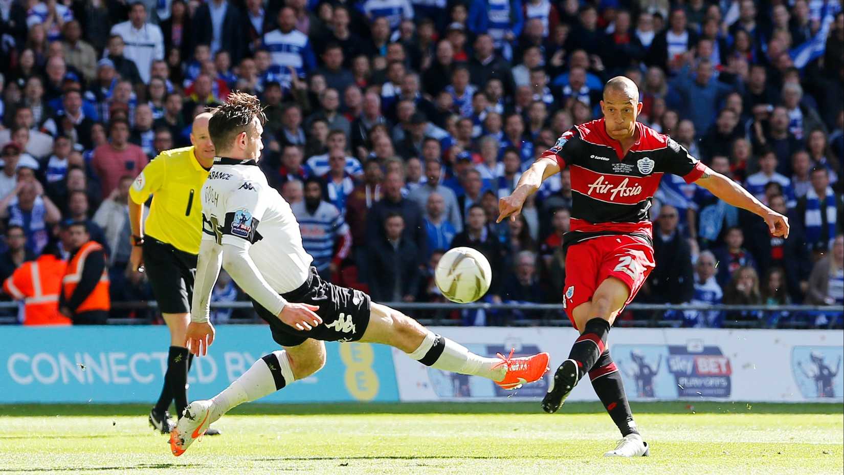 QPR stunned Premier League with Julio Cesar signing – He was supposed to be Loftus Road great