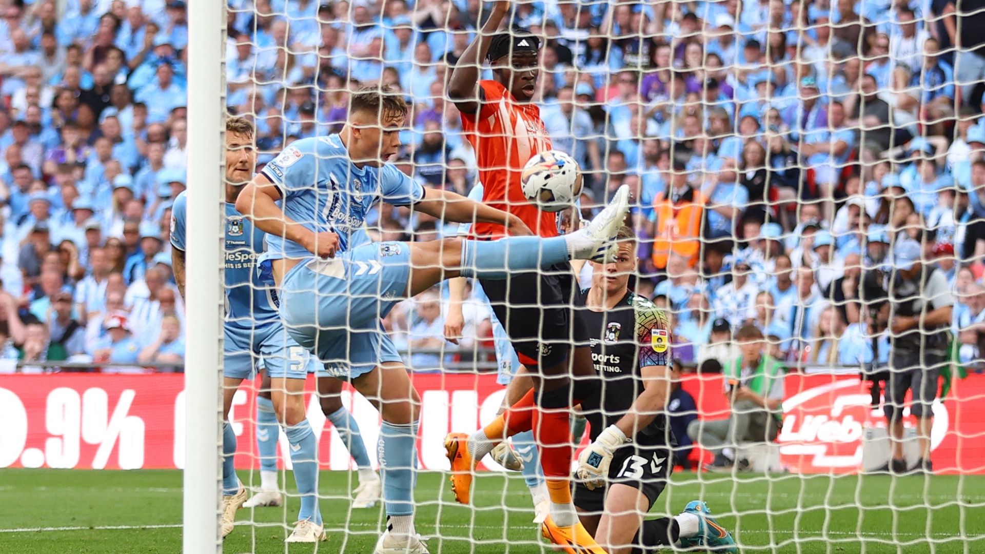 Fans are loving Elijah Adebayo assist in Luton Town play-off final win