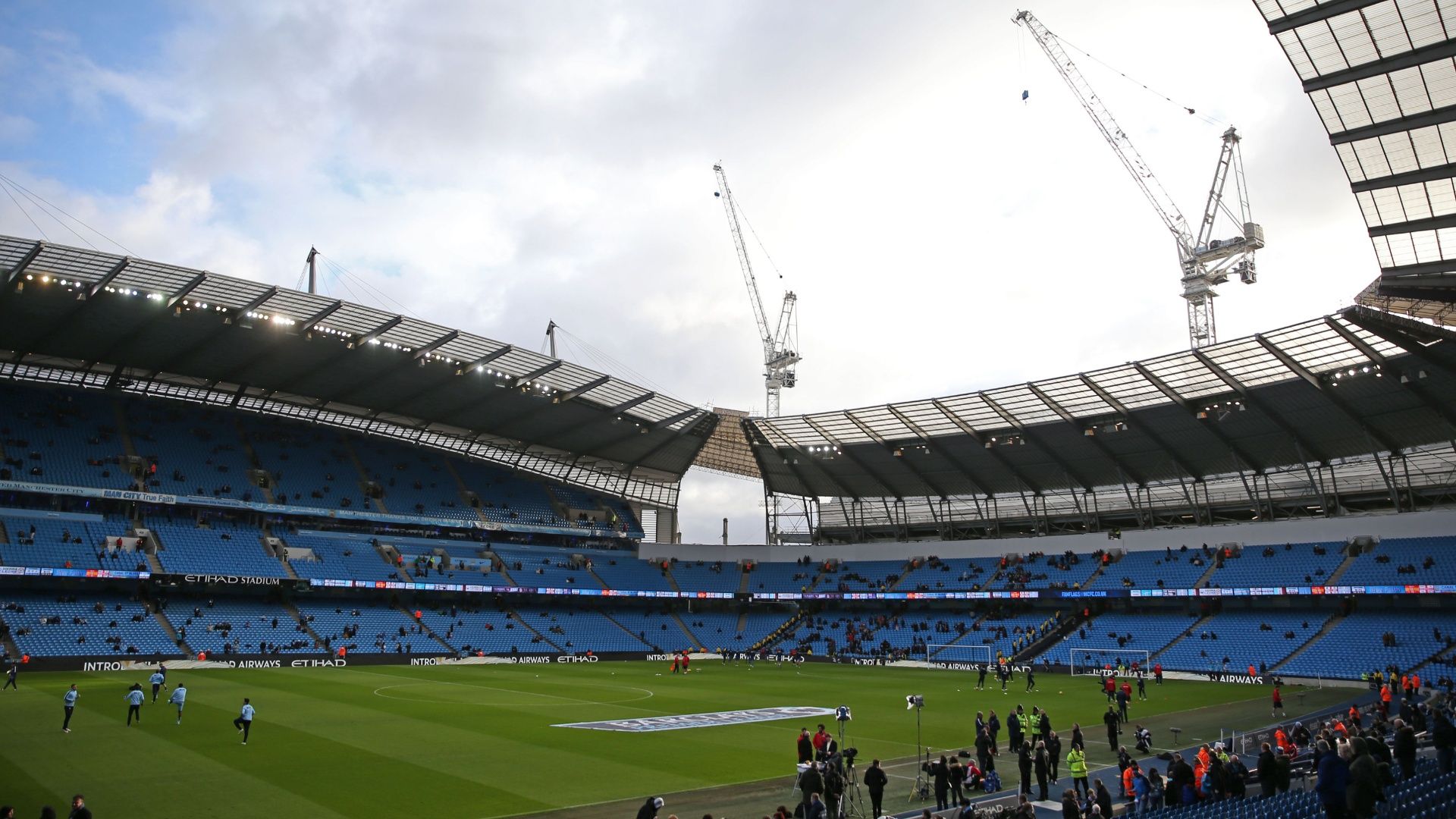 Man City close to signing Reading FC striker Luca Fletcher