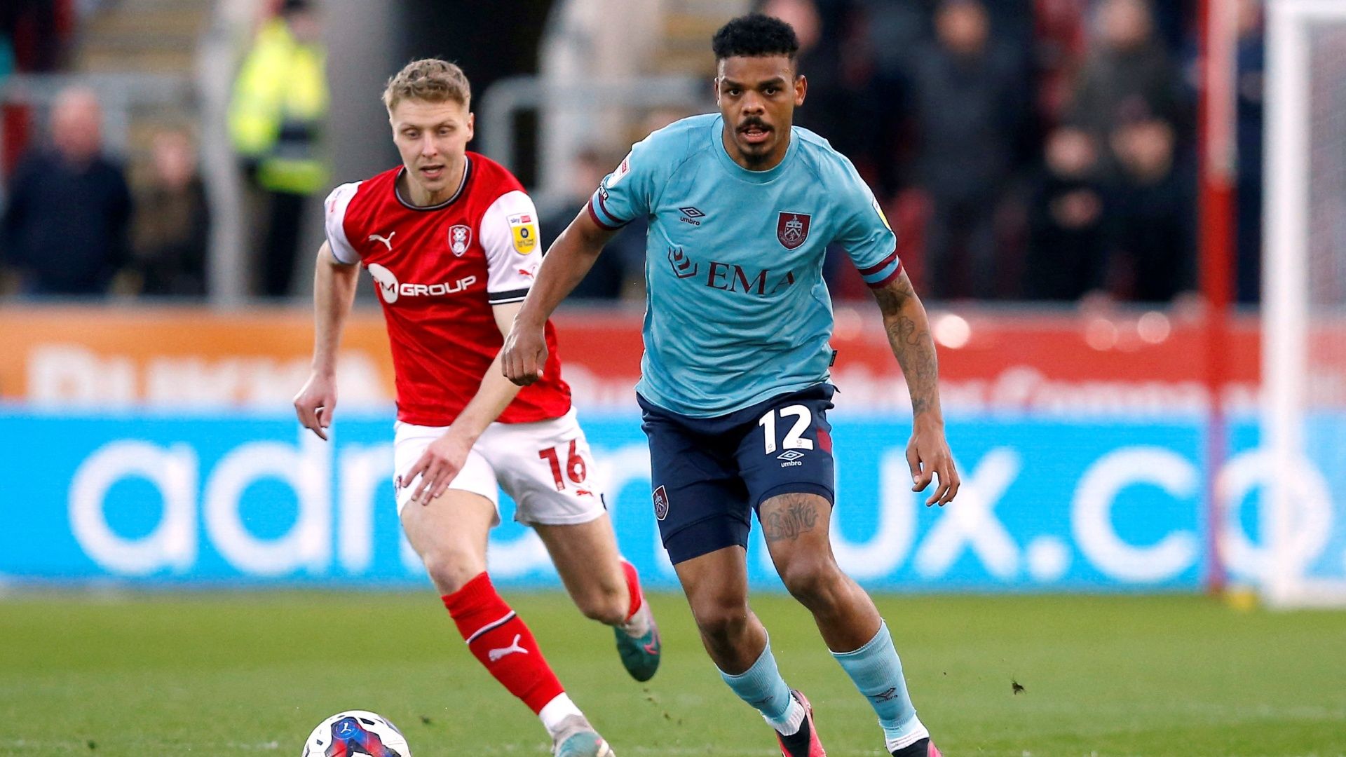 Lyle Foster only has weeks to resurrect his Burnley FC career