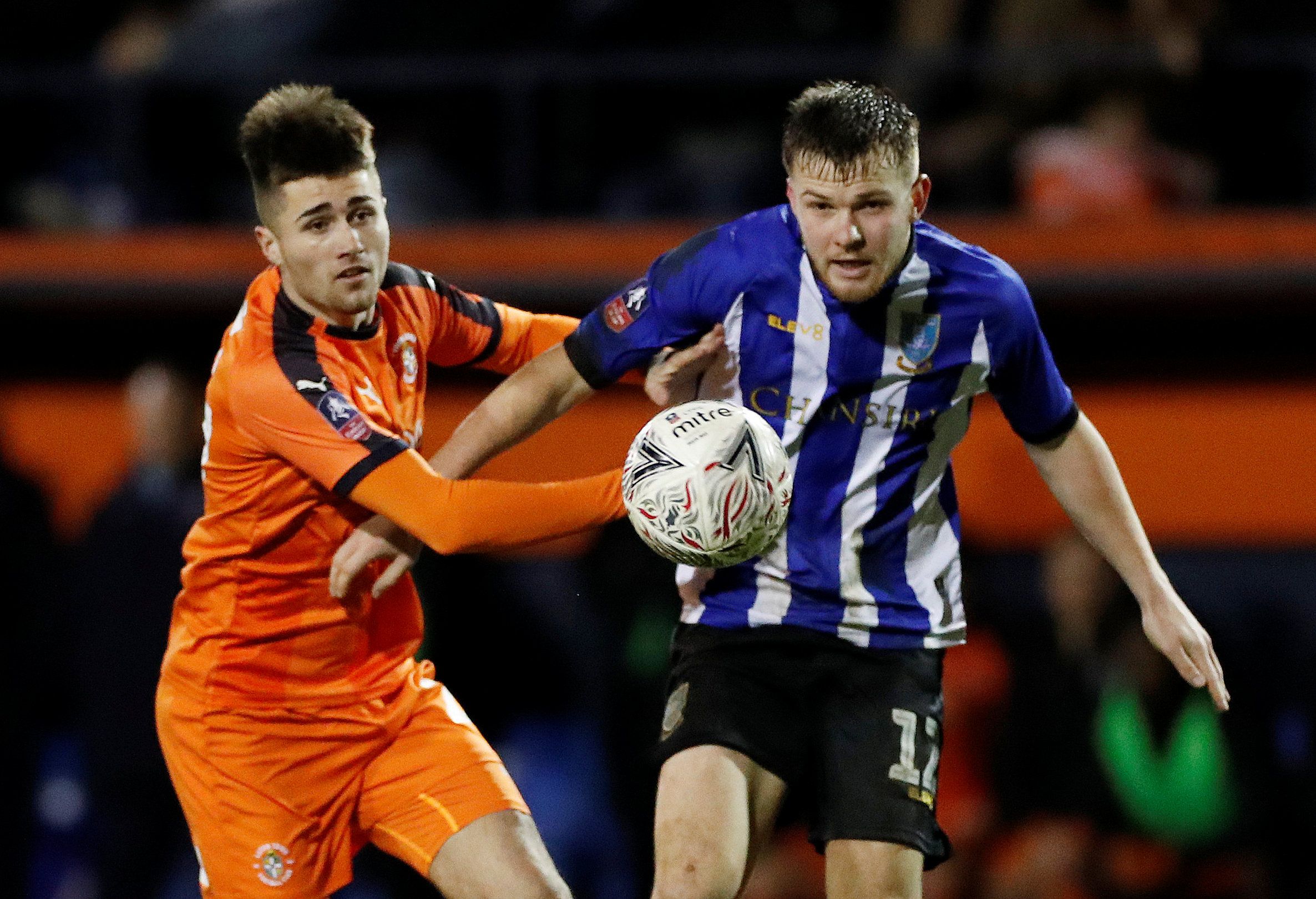 Oxford United set to re-sign Blackpool's Jordan Thorniley