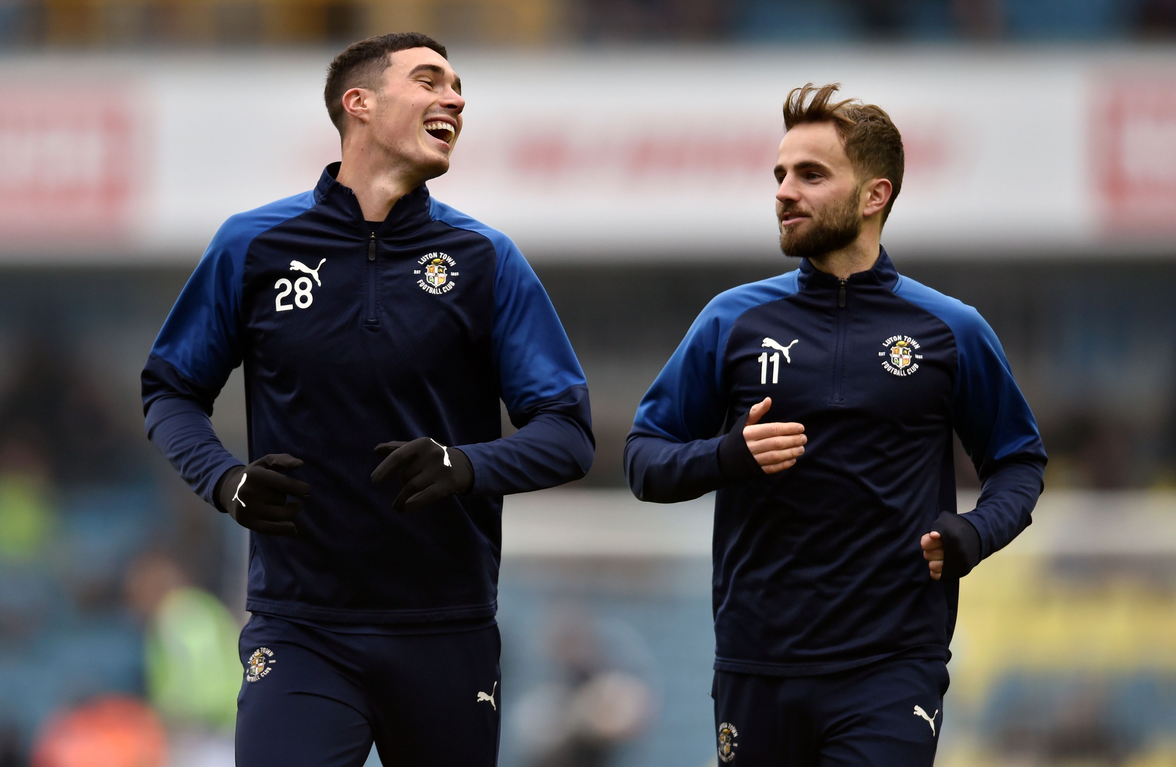 Charlton Athletic plotting swoop for Cambridge United's Lloyd Jones