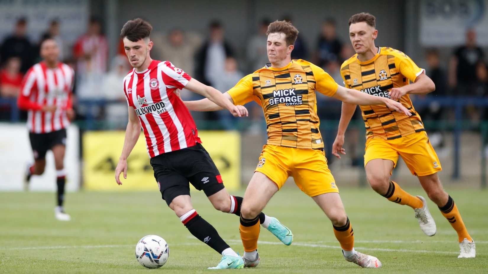 Middlesbrough questioned for Alex Gilbert decision - "It's simple really"