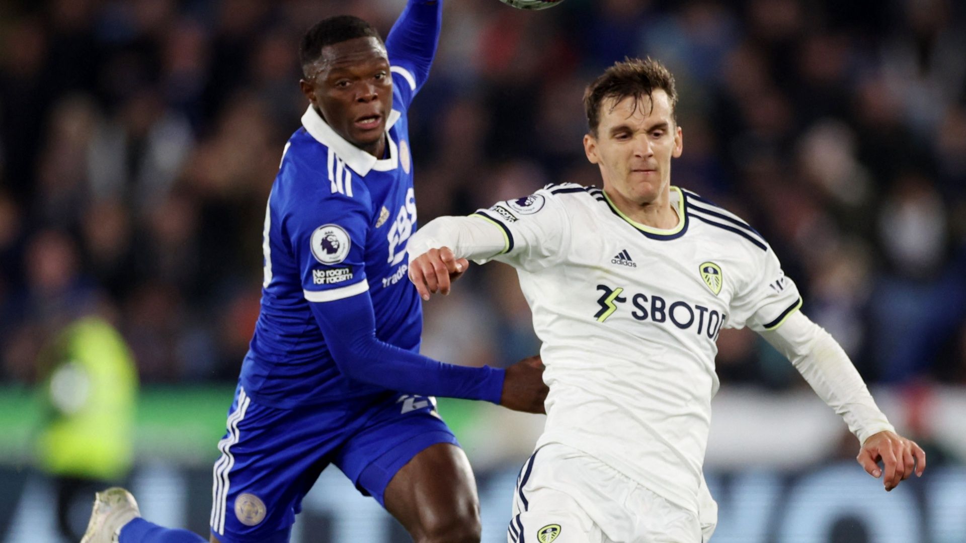 Marcelo Bielsa was a Leeds United hero but Diego Llorente transfer was ...