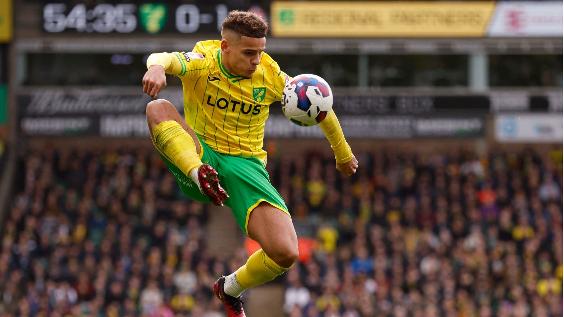 Leeds United's pursuit of Max Aarons brings clarity to future of Cody ...