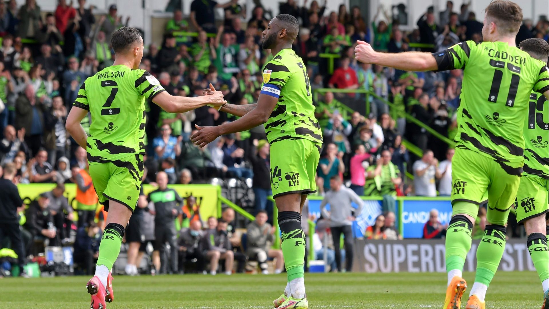 Carlton Palmer encourages Kane Wilson to make Derby County move