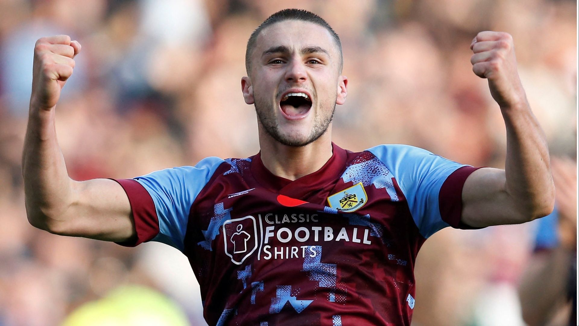 Taylor Harwood-Bellis news: Leeds & Leicester interest, West Ham stance ...