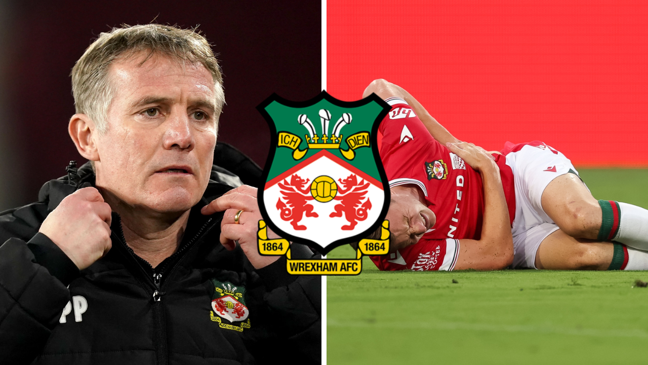 Phil Parkinson reveals Wrexham's transfer stance amid bad Paul Mullin news