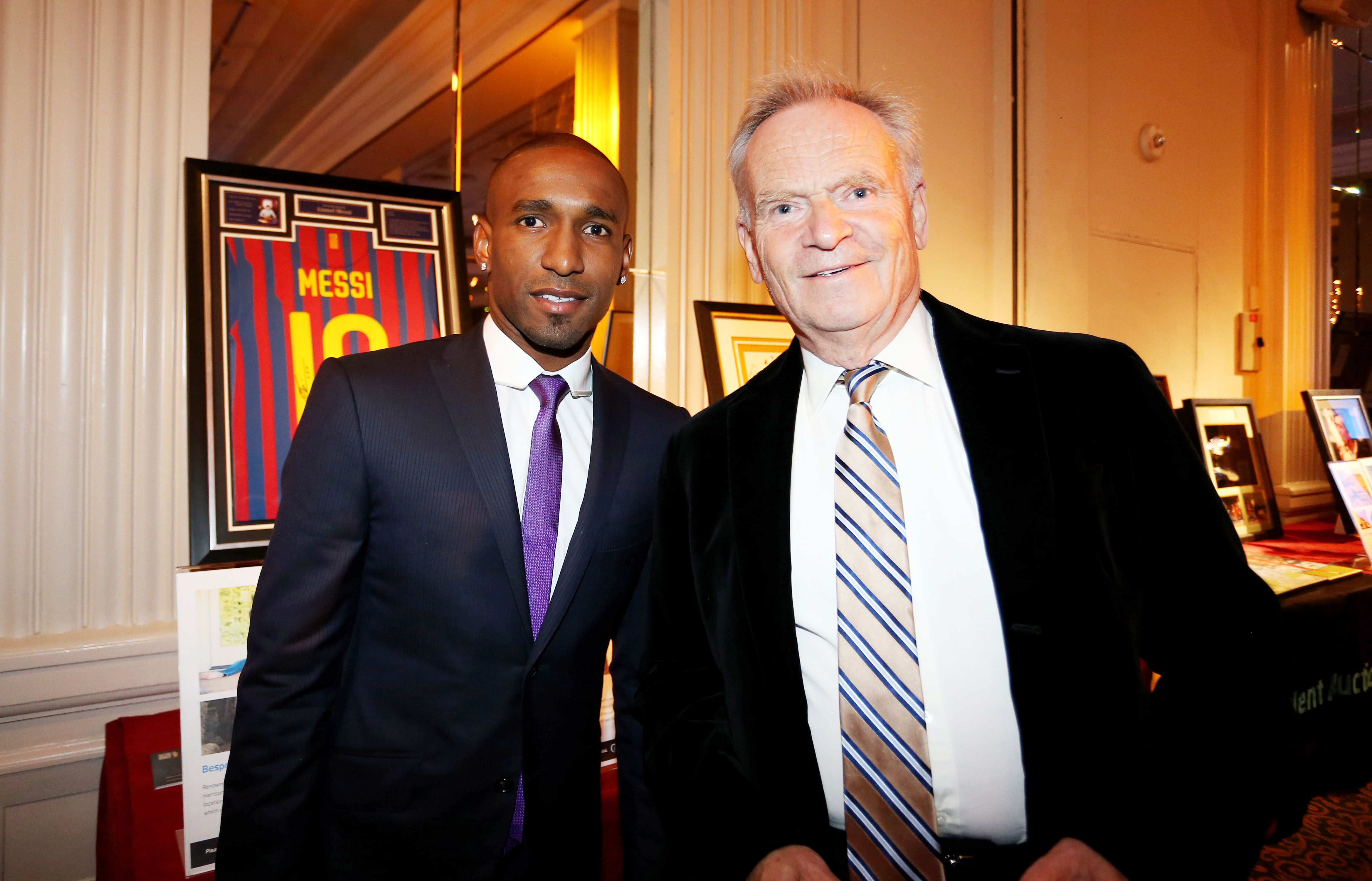 Bristol Rovers' 6 most famous supporters ft Kelsey Grammer and Jeffrey ...