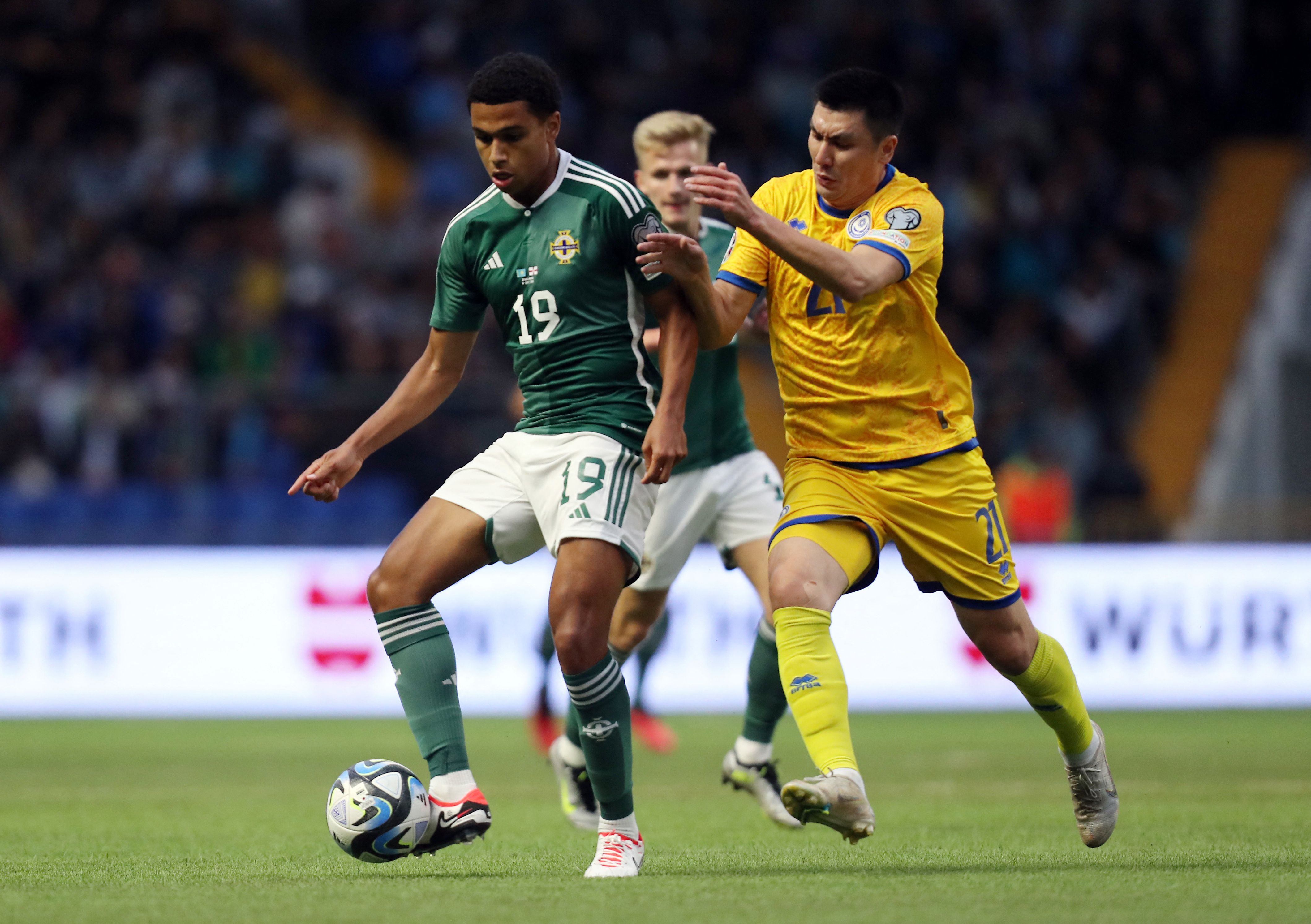 Shea Charles: Russell Martin has Southampton headache as £10m man ...
