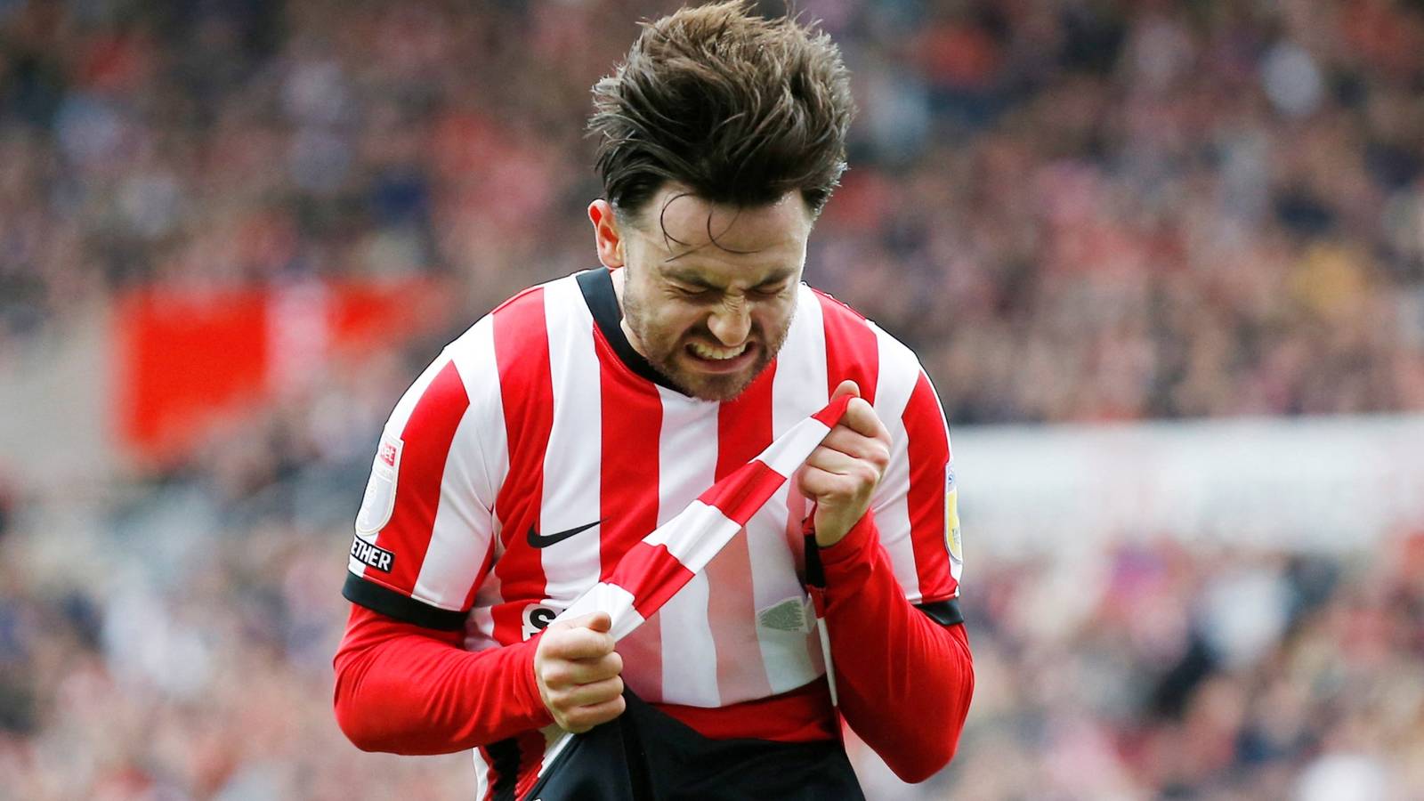 Sunderland's Michael Beale reveals Patrick Roberts injury update