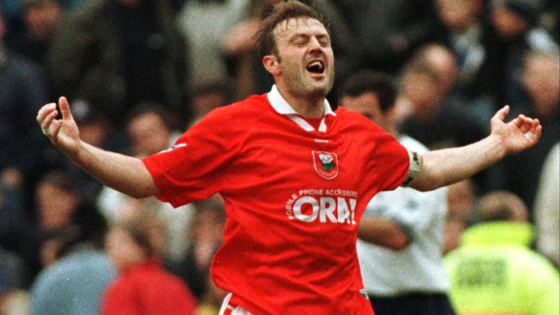Barnsley FC's 7 biggest club legends (Ranked)