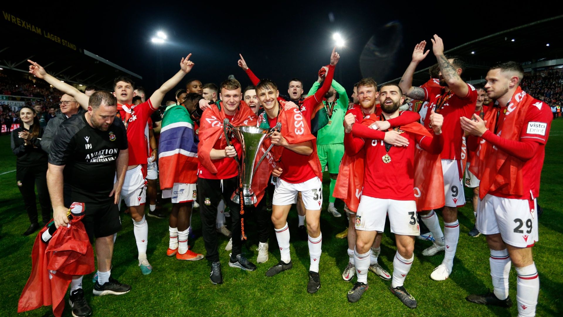 Wrexham plotting January transfer raid on League two promotion rivals