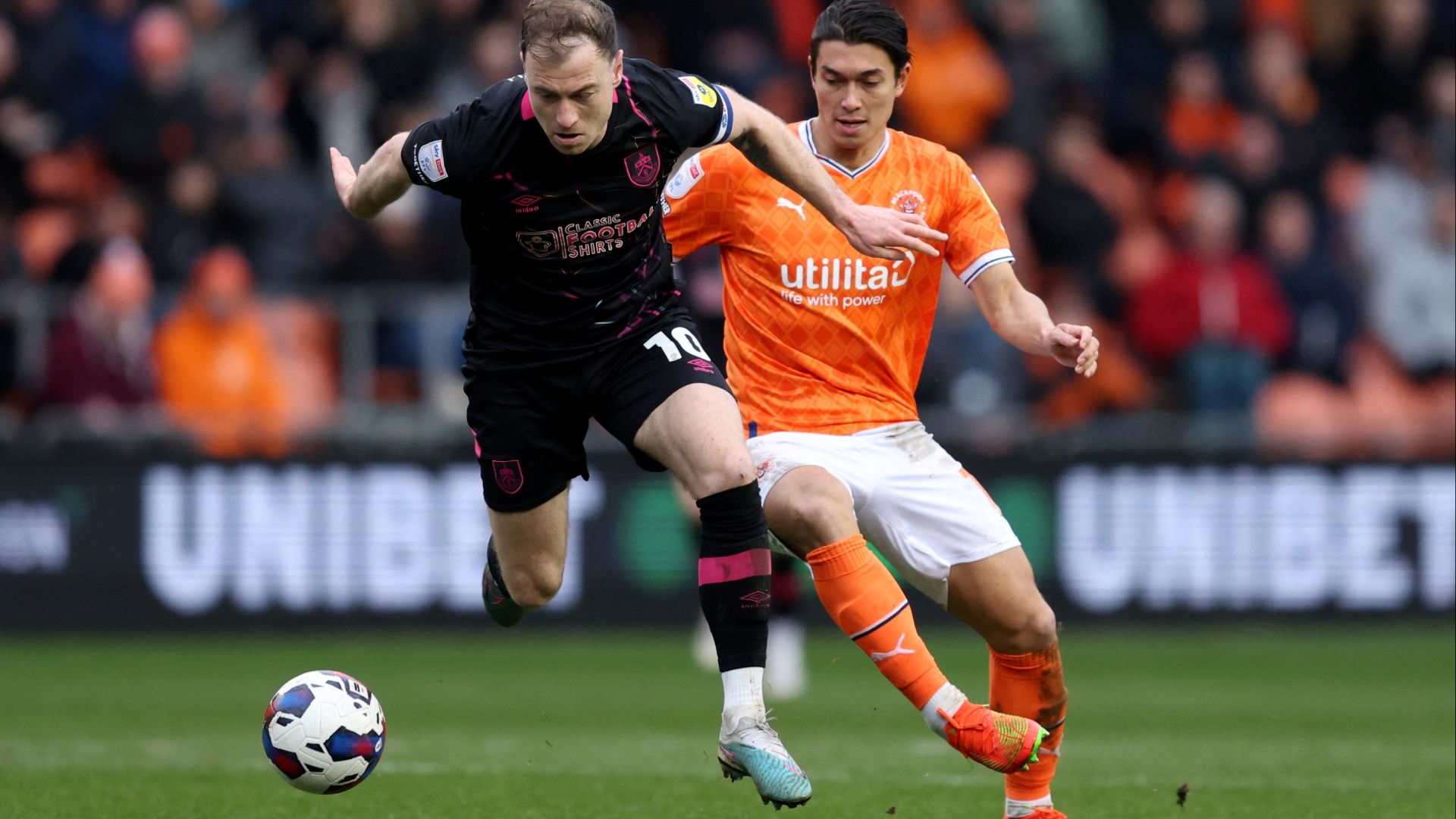 Barnsley handed Blackpool FC their Championship route via Kenny Dougall