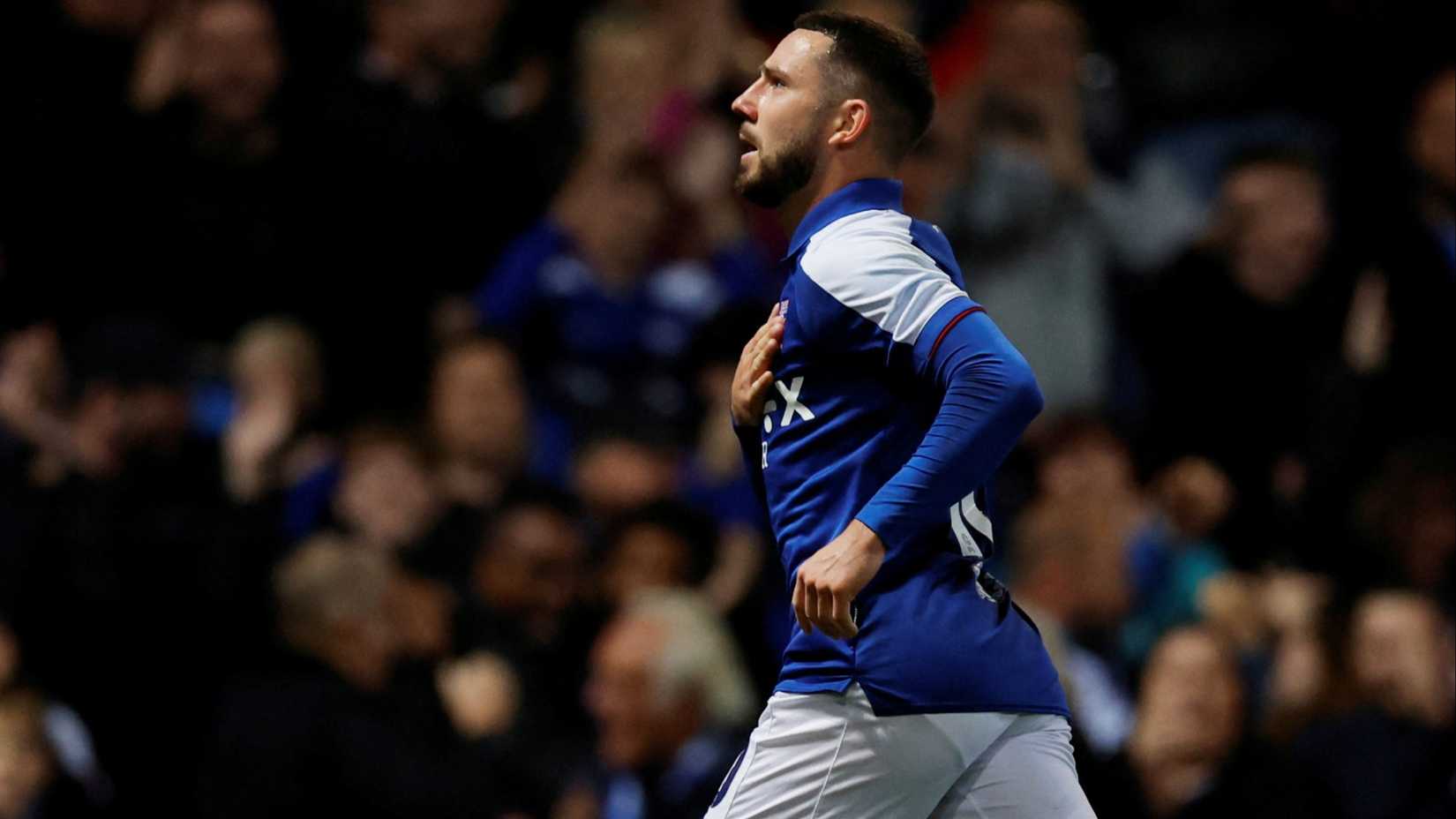 Ipswich Town slammed for late Conor Chaplin, Portsmouth decision ...