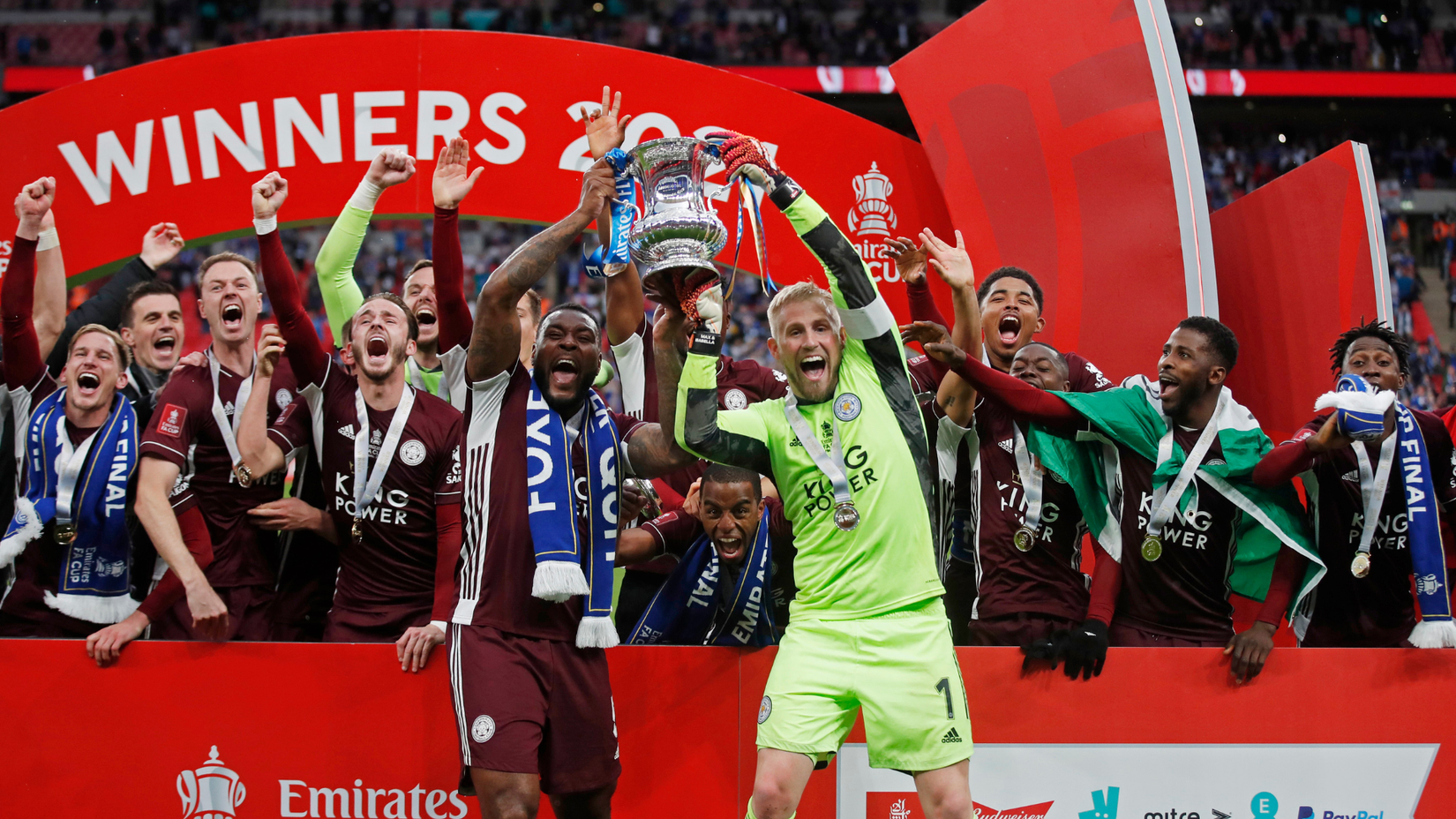 Leicester City: Kasper Schmeichel raid at Leeds United was a masterstroke