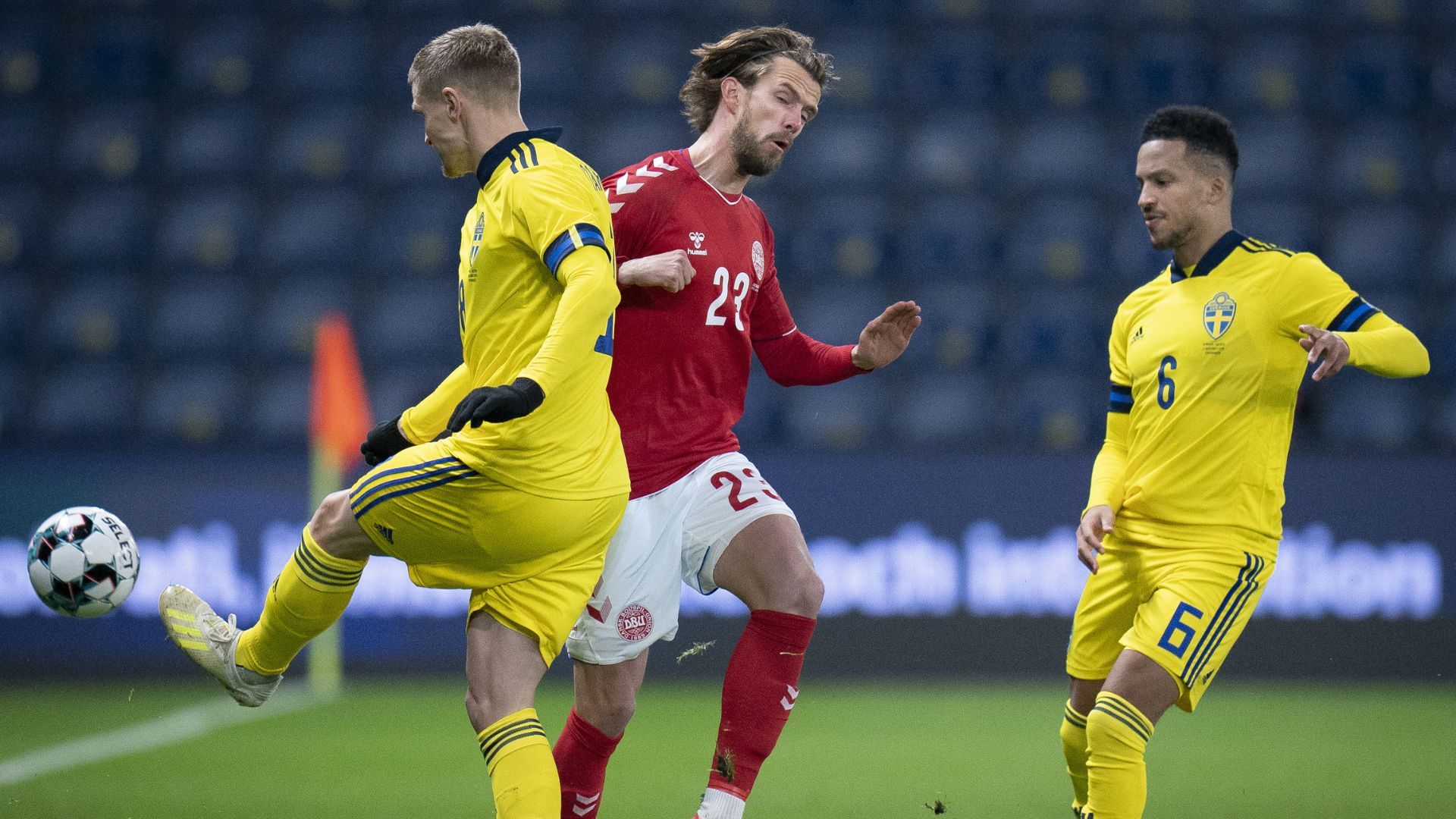 Lucas Andersen: QPR advantage over Plymouth, Stoke & other relegation ...