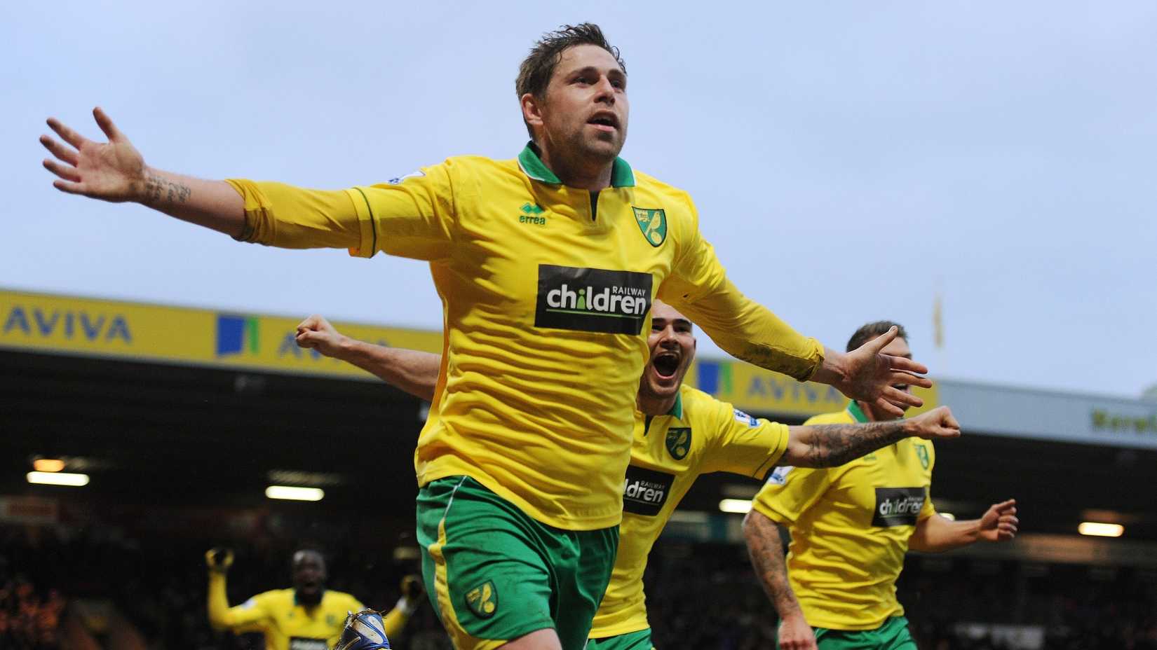 Norwich City hero Grant Holt issues cheeky Ipswich Town dig