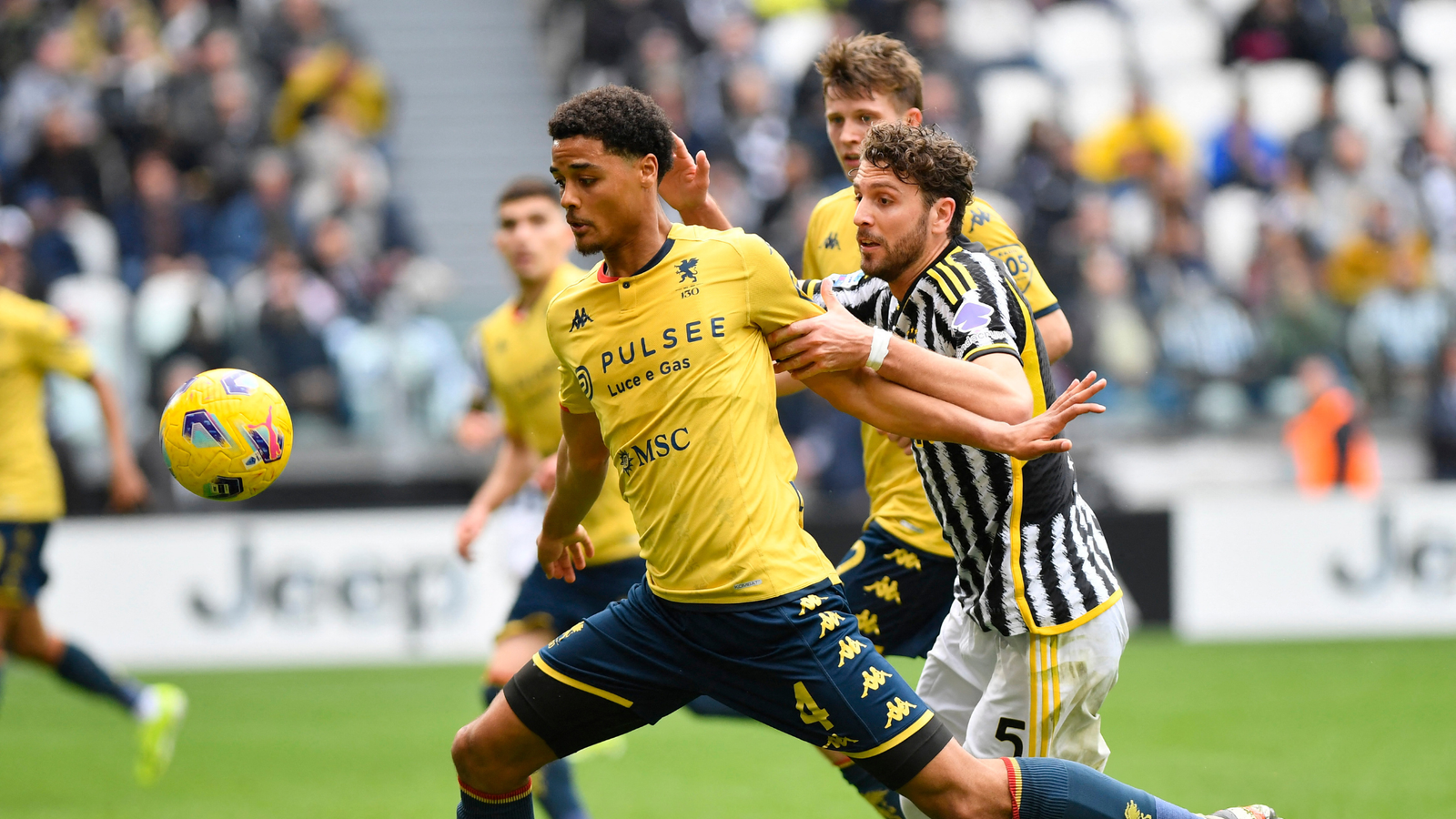 Leeds and Leicester City set to miss out on Koni De Winter
